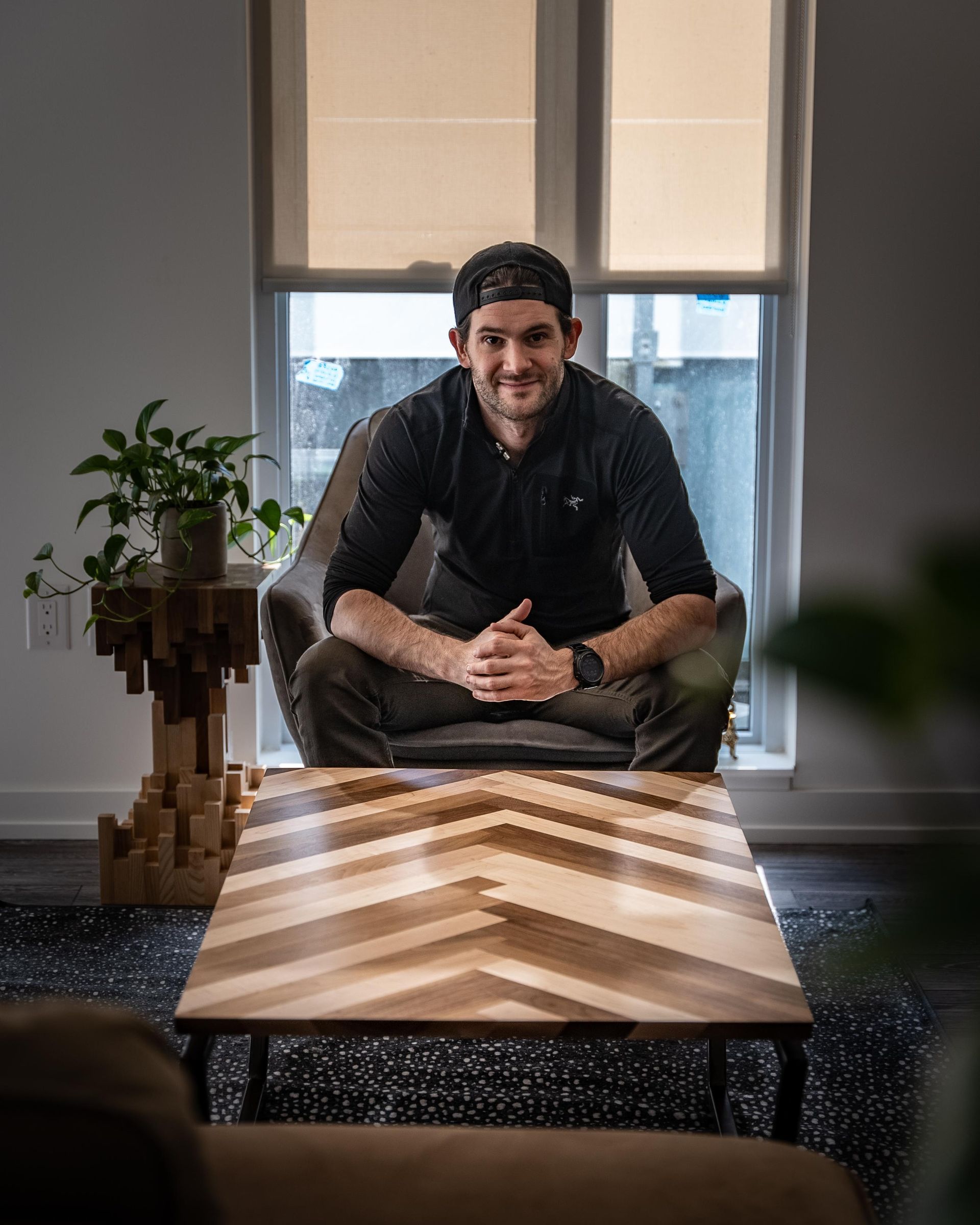 The Solid Wood Herringbone Pattern Table V2.0 : 19 Steps (with Pictures ...