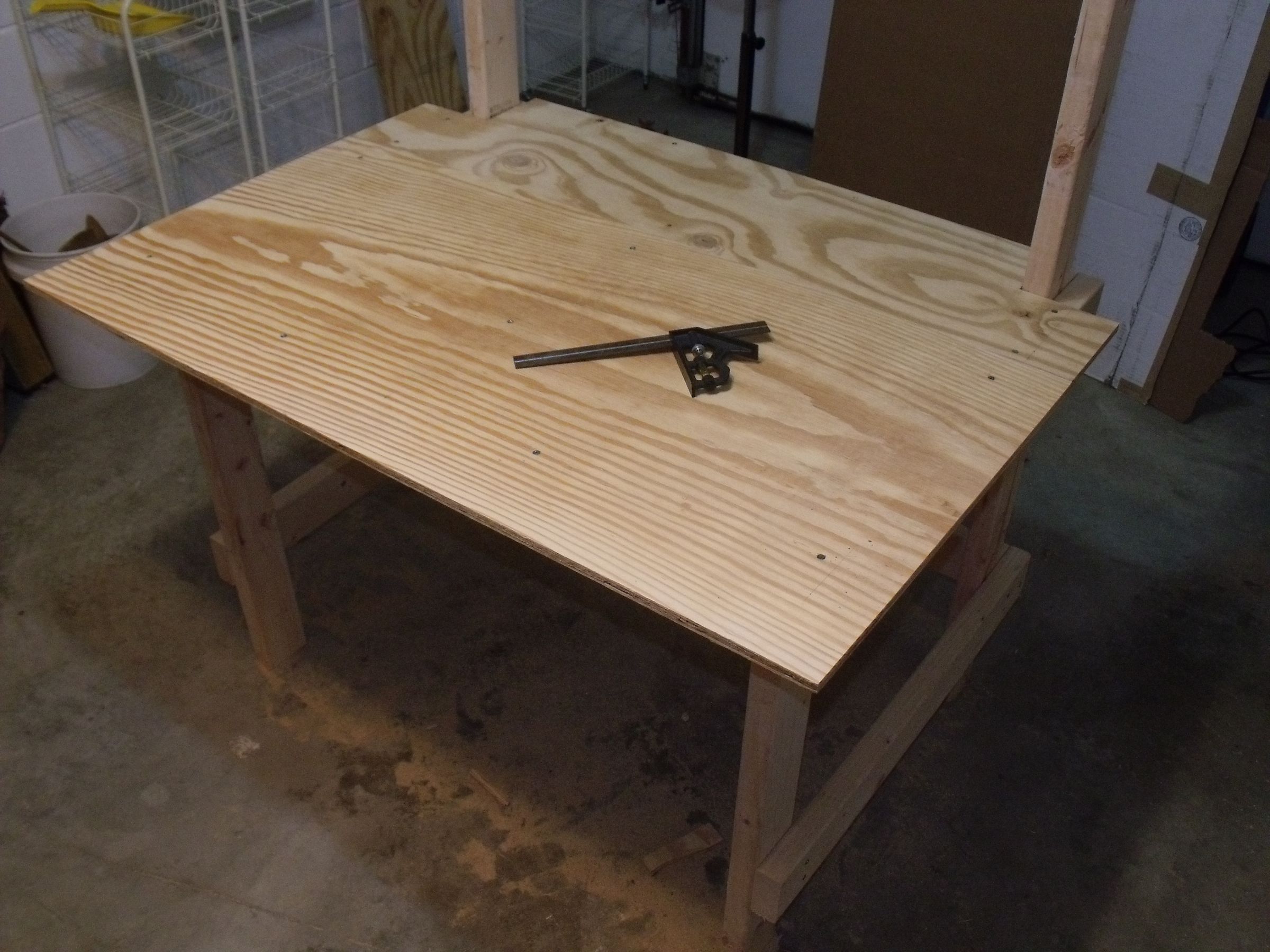 Build Garage Work Table With Attached Shelves : 7 Steps - Instructables