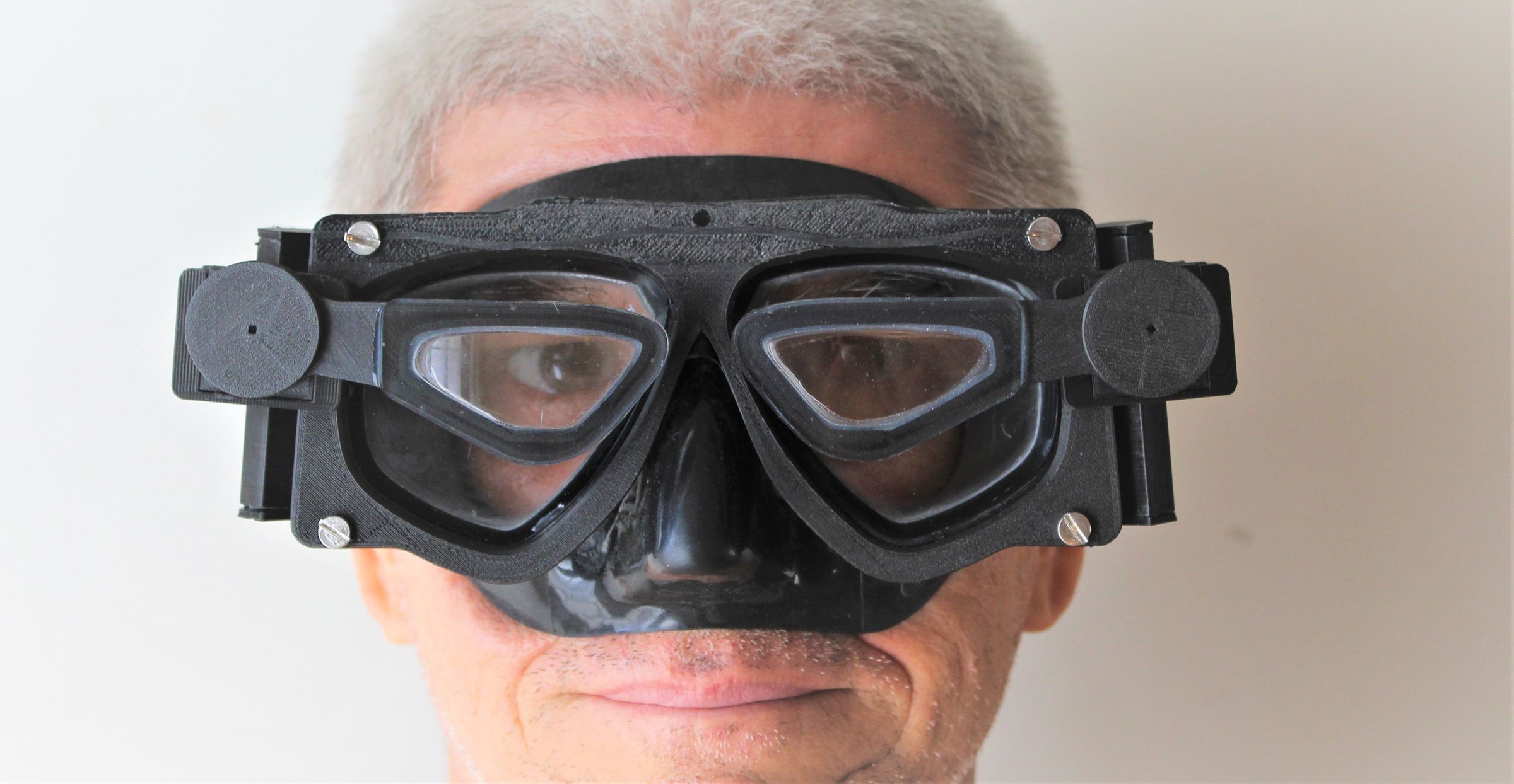 Diving Mask With Custom Add-on Lenses (V2.0) Made Using Photogrammetry ...