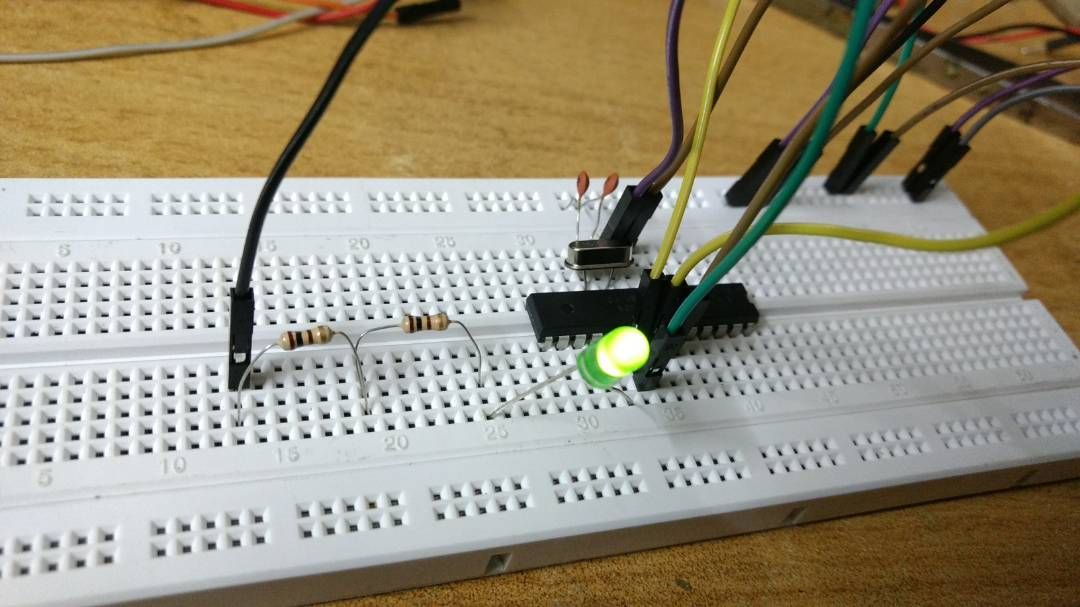 How to Build an Arduino Uno on a BreadBoard : 6 Steps (with Pictures ...