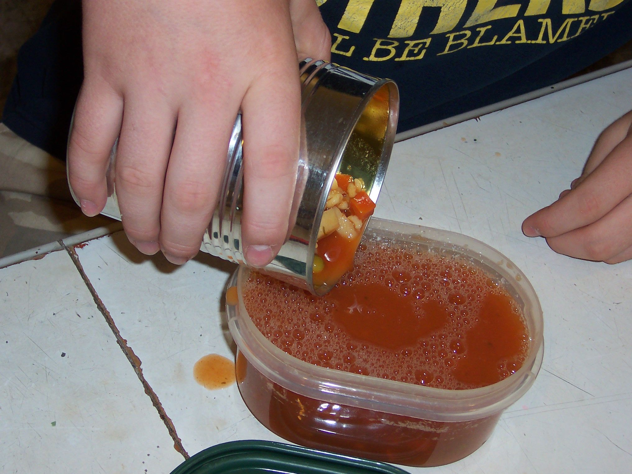 Tin Can Sterno Stove : 8 Steps - Instructables