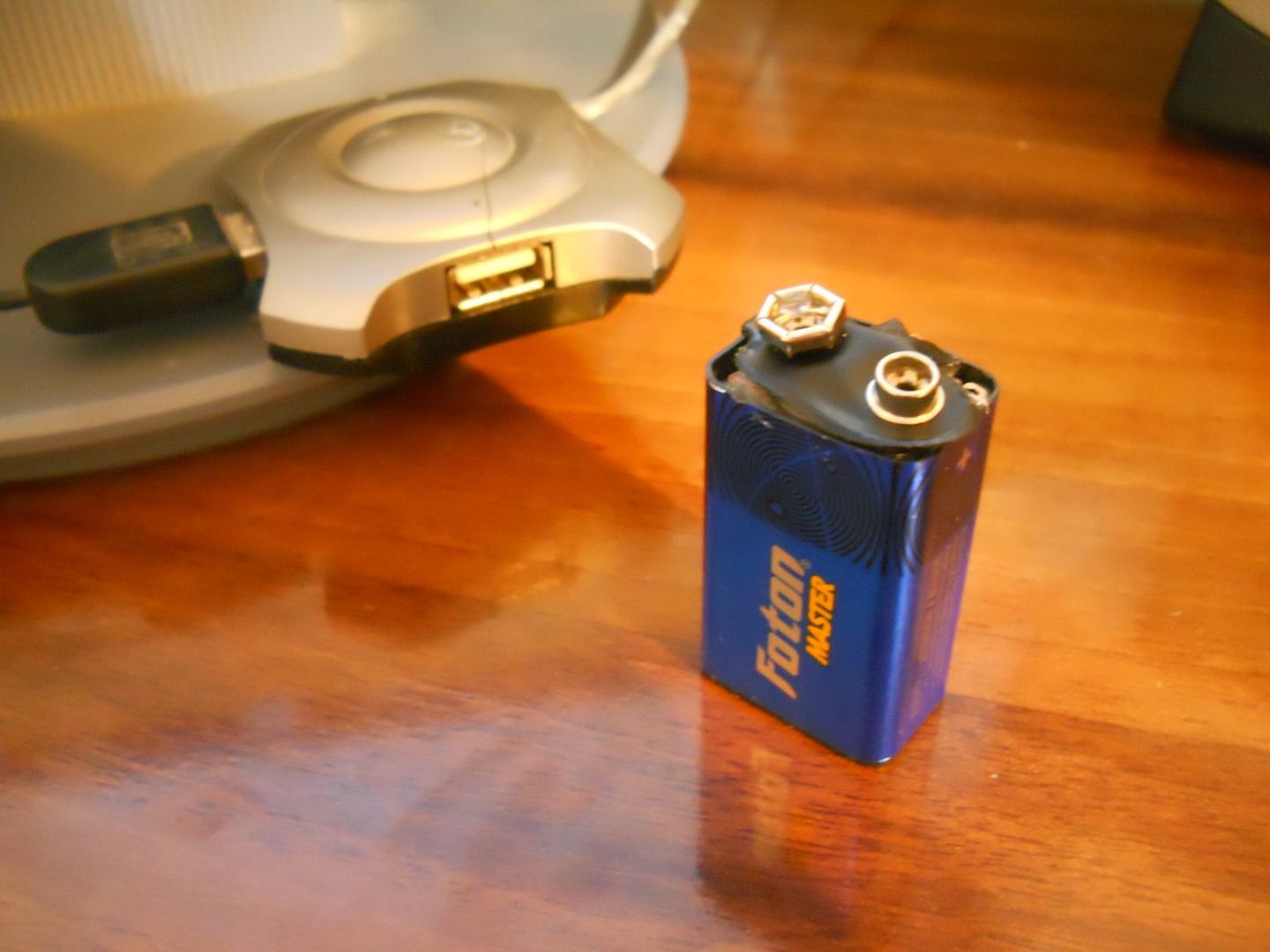 World First 9v Battery That Can Be Recharged From a USB Port : 9 Steps ...