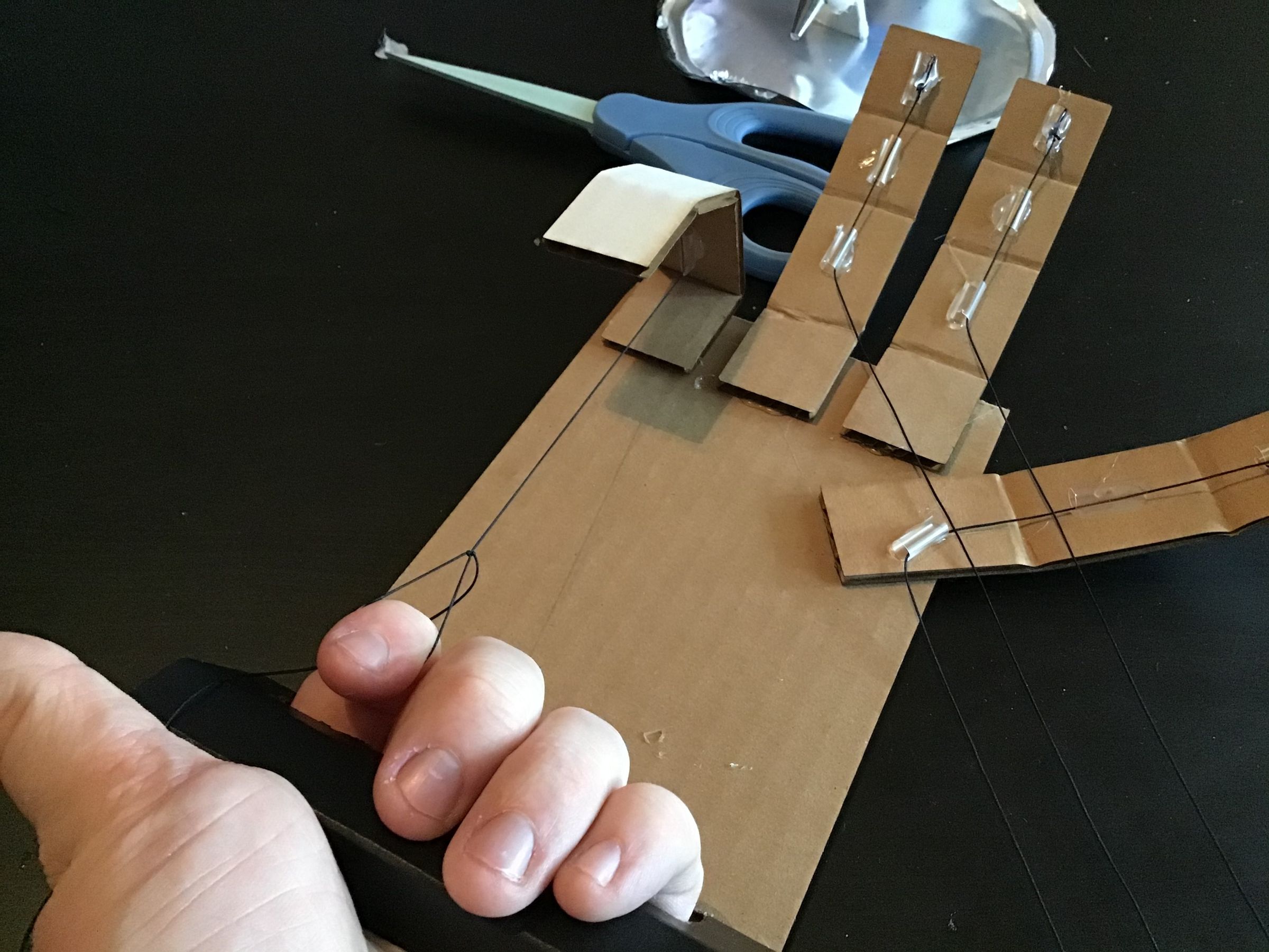 Mechanical Cardboard Hand : 6 Steps (with Pictures) - Instructables