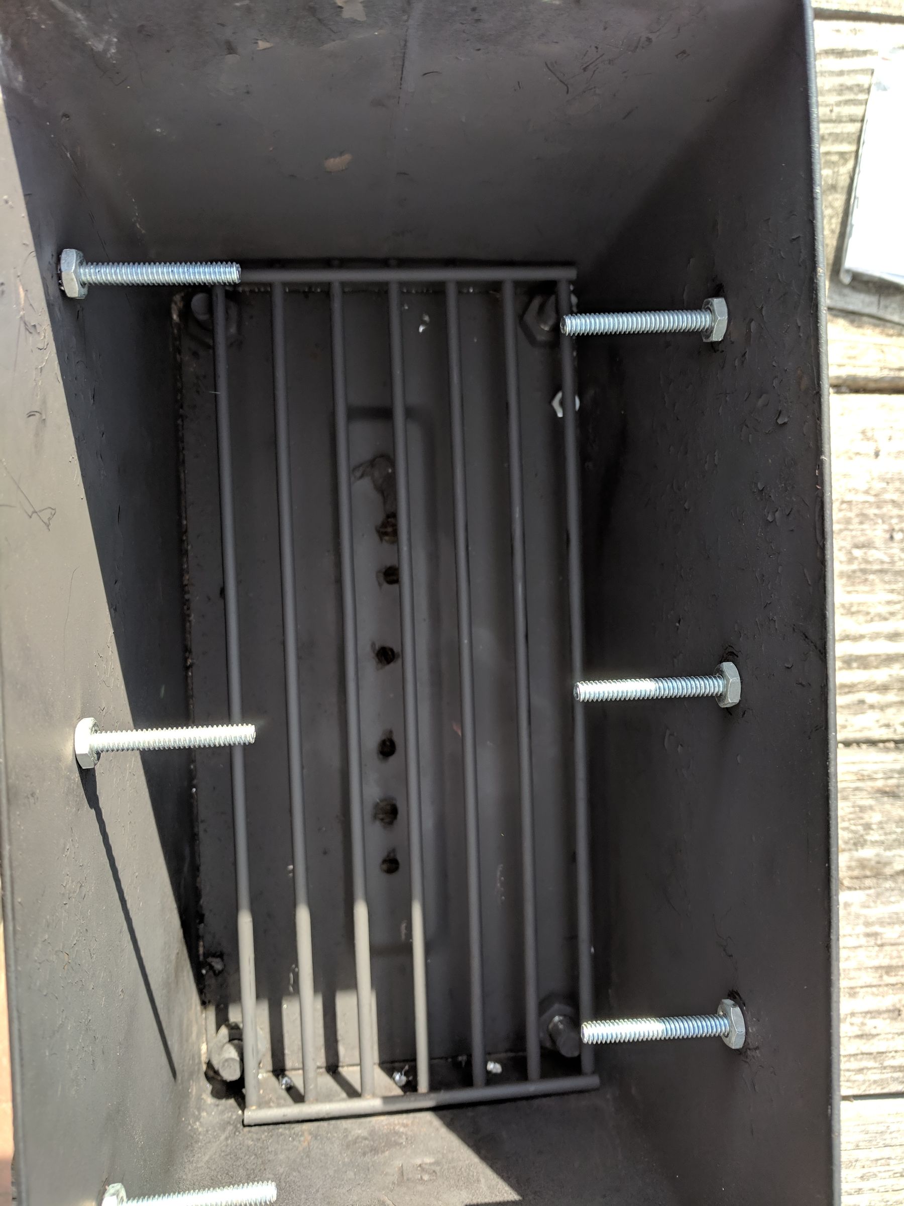 Ammo Box Grill : 4 Steps (with Pictures) - Instructables