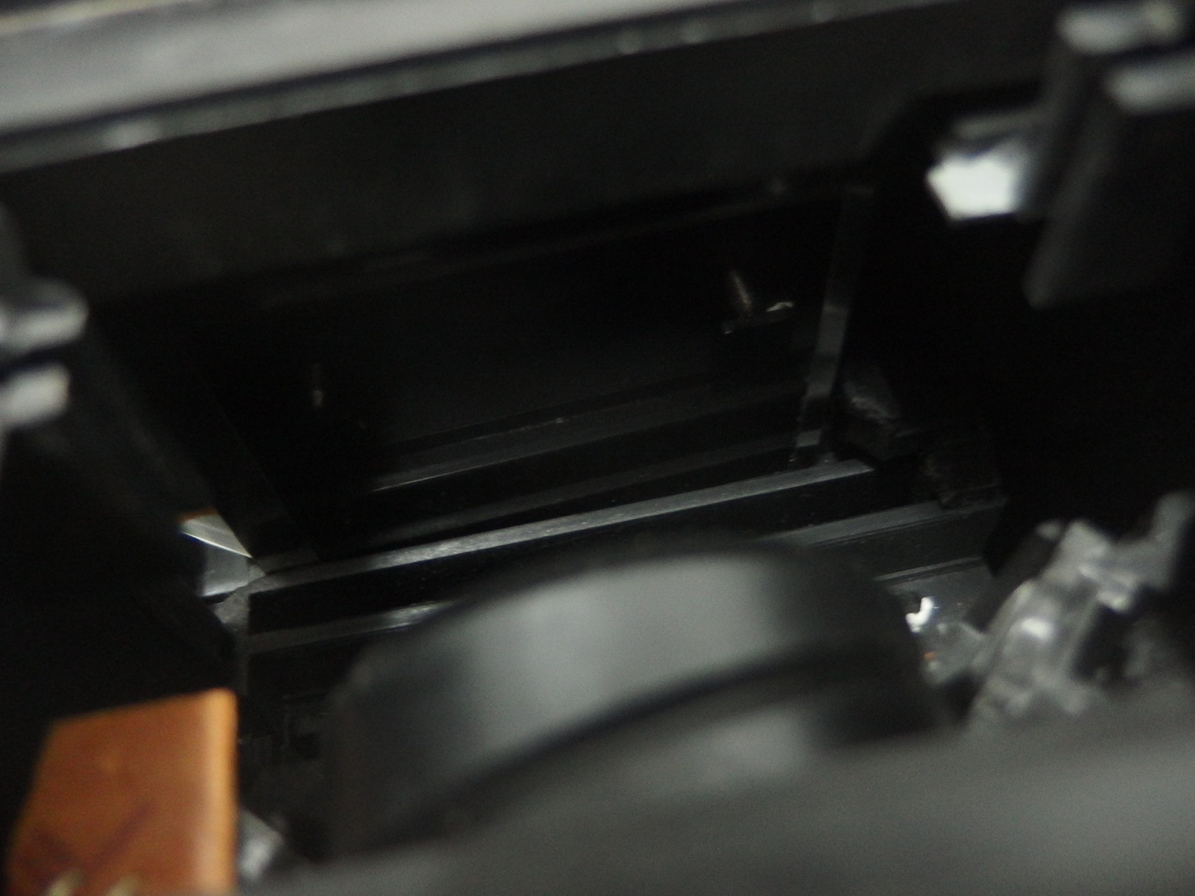 Convert a 40 Years Old DIA Slide Projector to a Decent DIY Projector ...