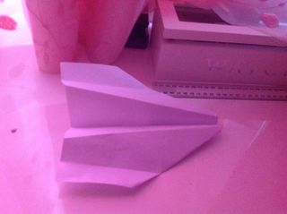The Best Paper Airplane : 13 Steps (with Pictures) - Instructables