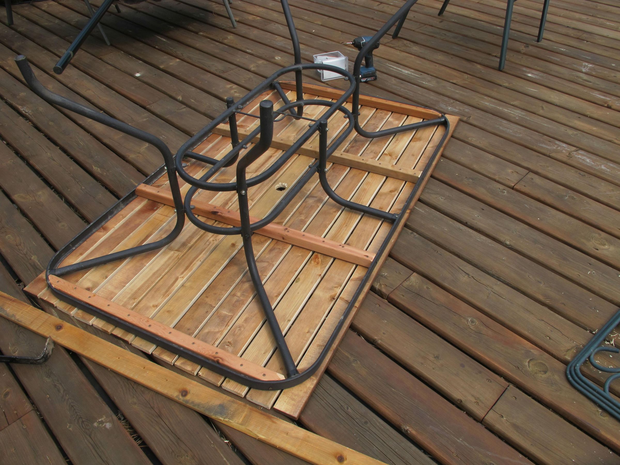 Wood Replacement for Glass Patio Table : 4 Steps (with Pictures ...