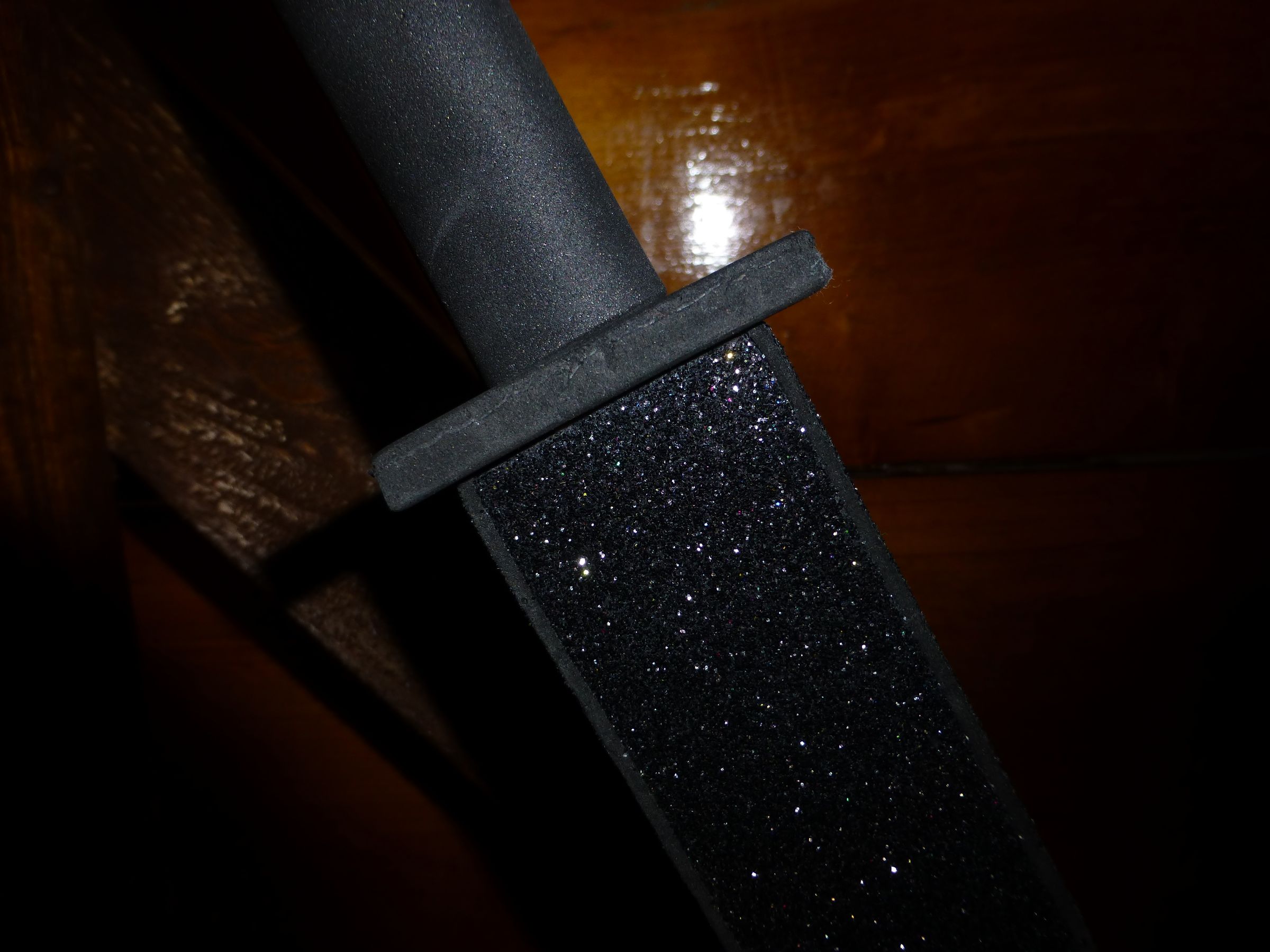 DIY Foam Weaponry : 9 Steps - Instructables