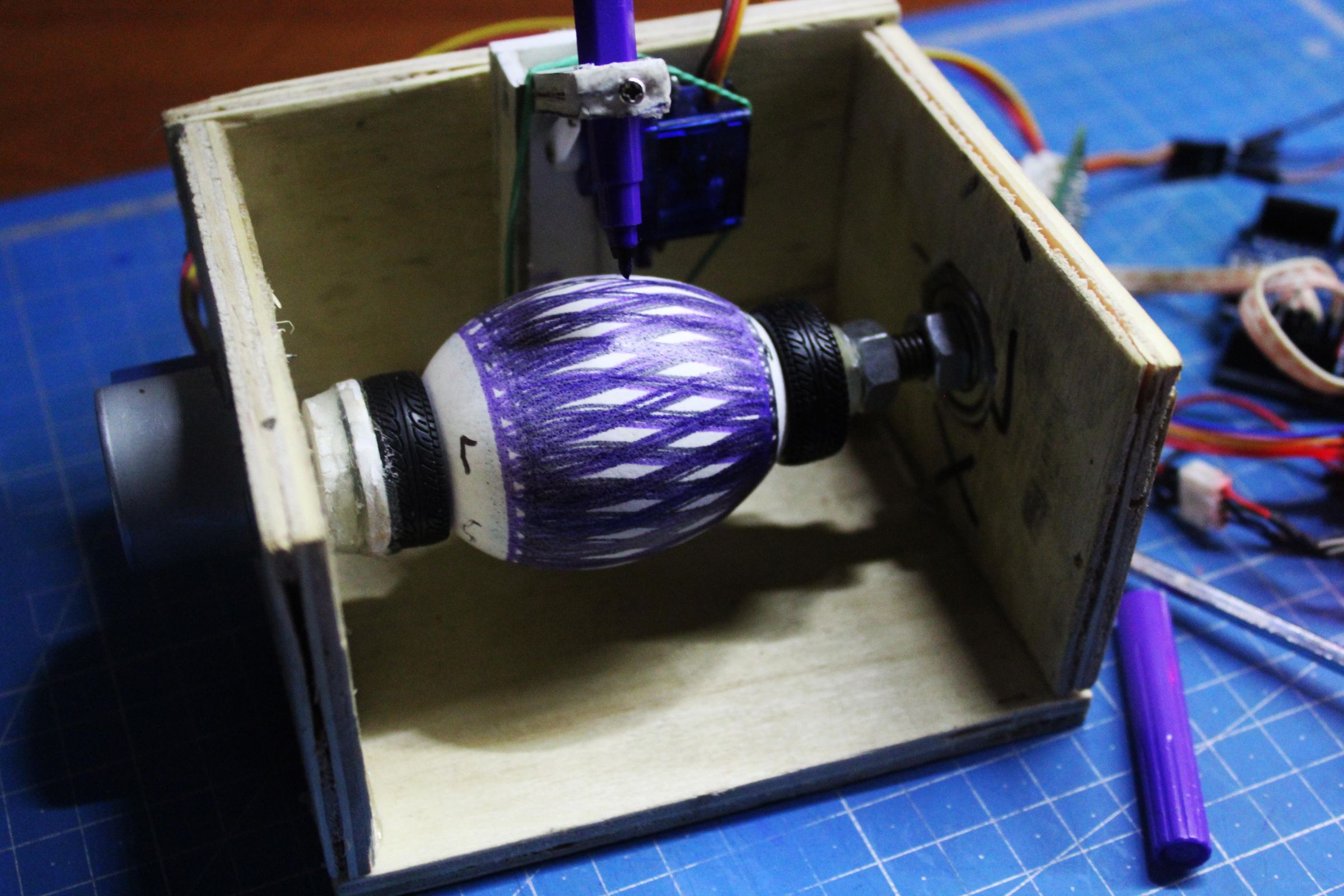 Cheap and Simple Arduino Eggbot : 7 Steps (with Pictures) - Instructables