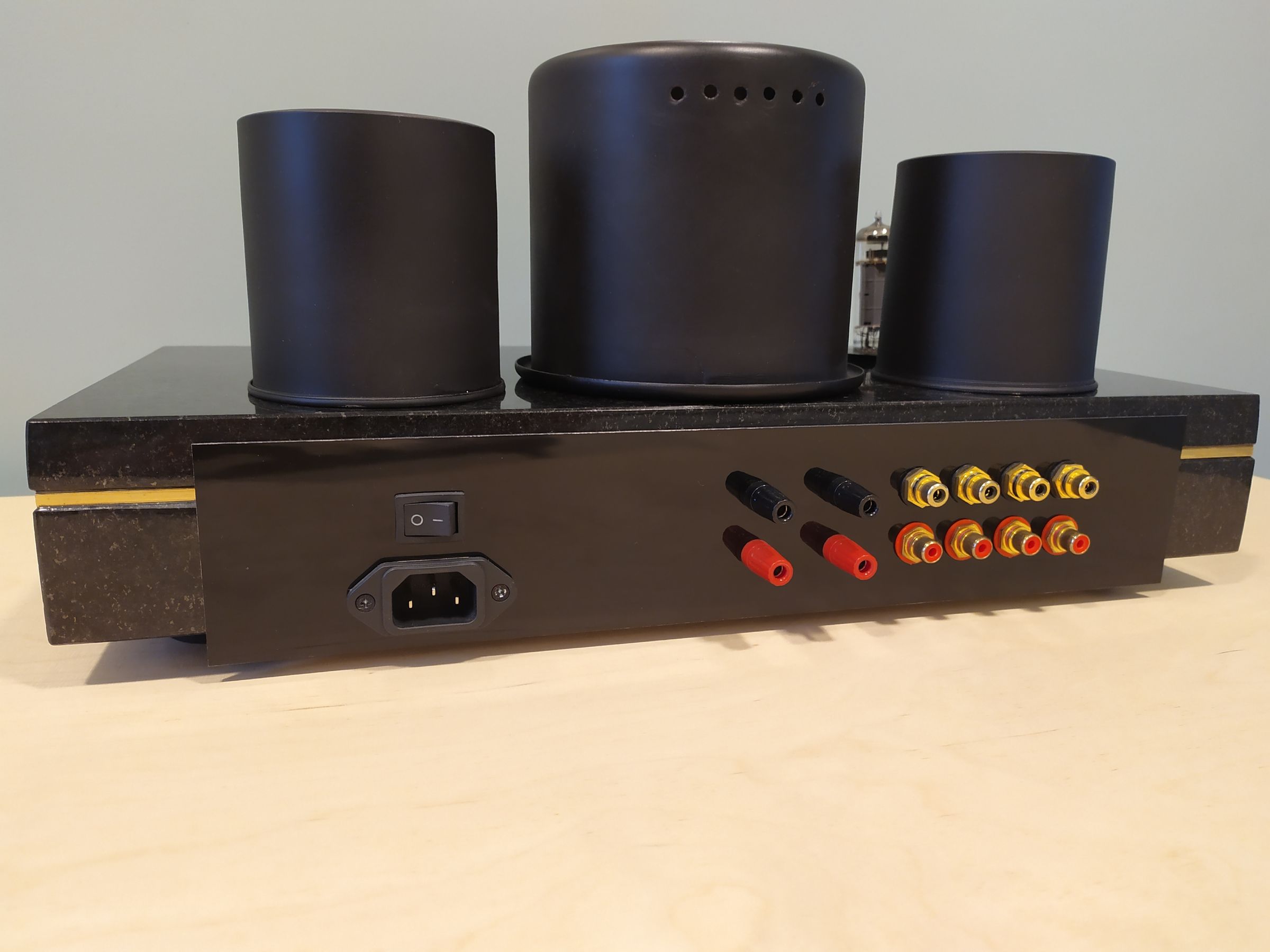 Classic Vacuum Tube Amplifier : 5 Steps - Instructables