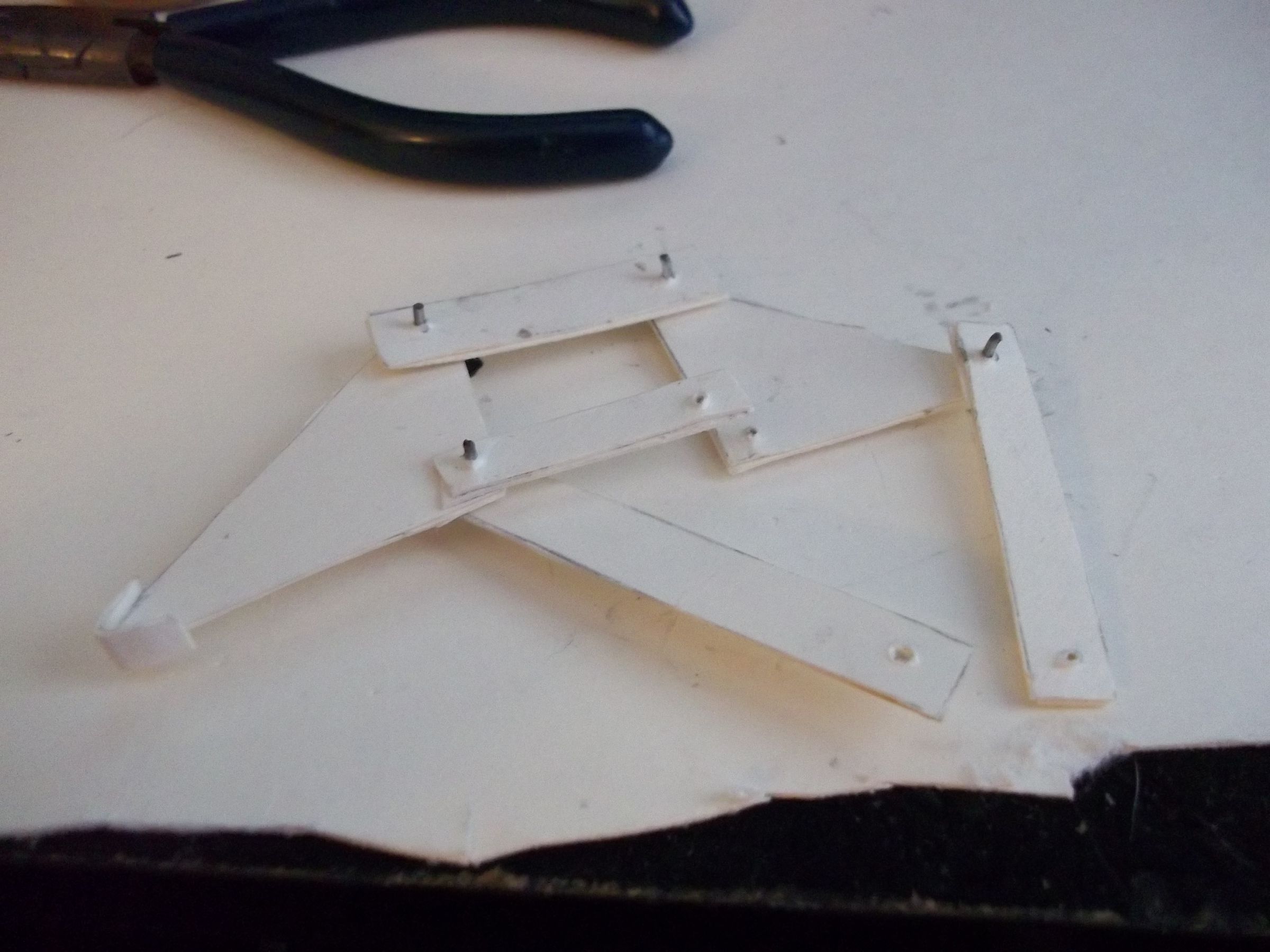 Paper Strandbeest Mk 2 : 8 Steps - Instructables