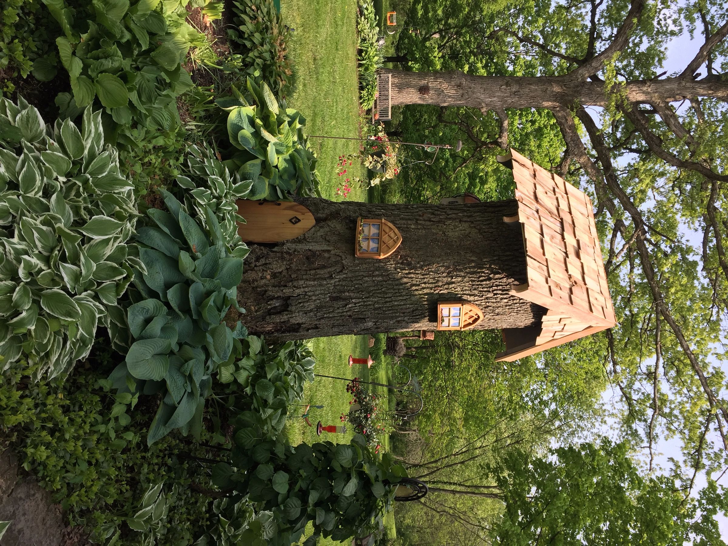 Gnome Tree Stump Home : 3 Steps - Instructables