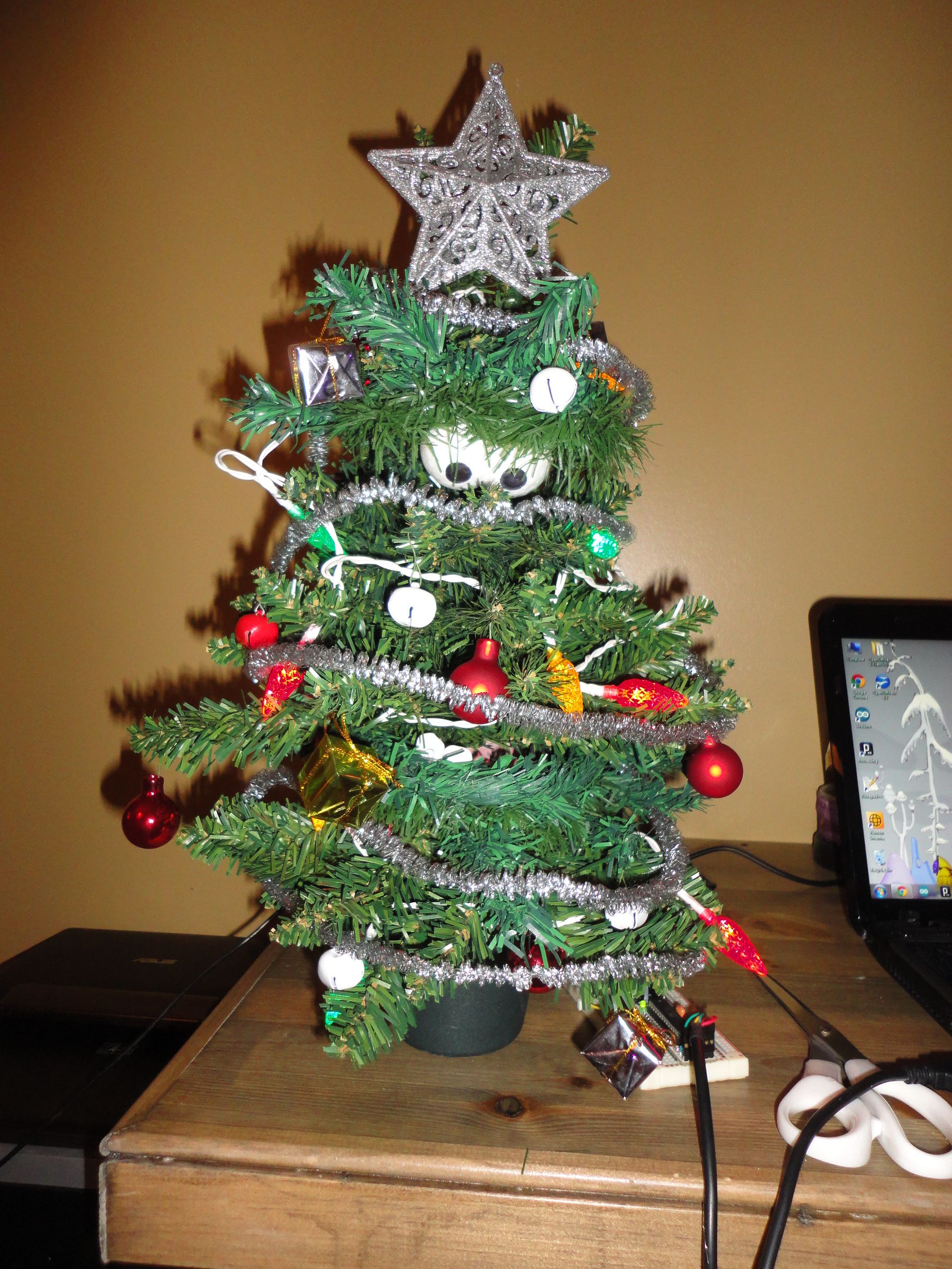 Animatronic Talking Tree - Part 2 - Speech Recognition : 8 Steps (with ...