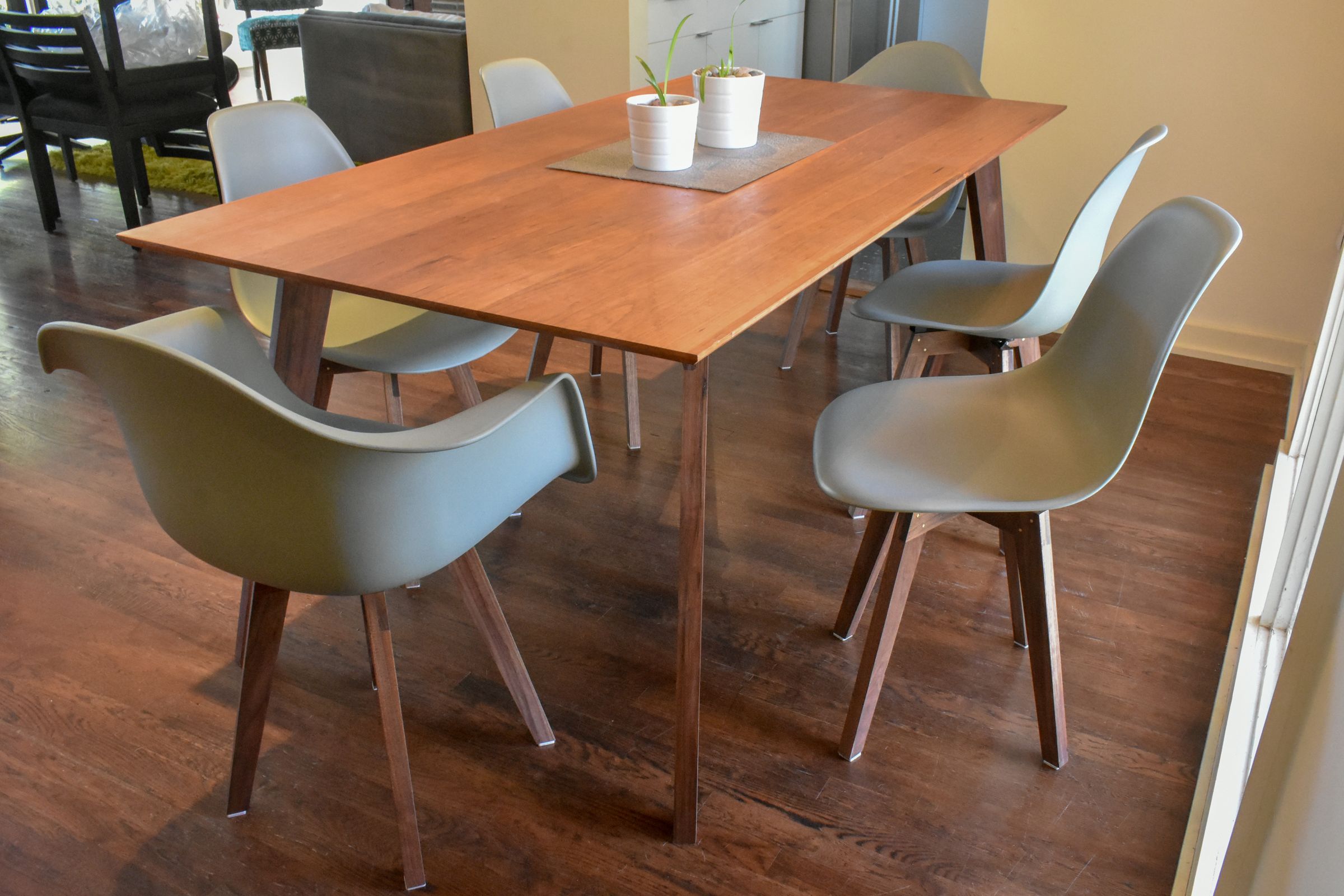 Modern Dining Table : 12 Steps (with Pictures) - Instructables