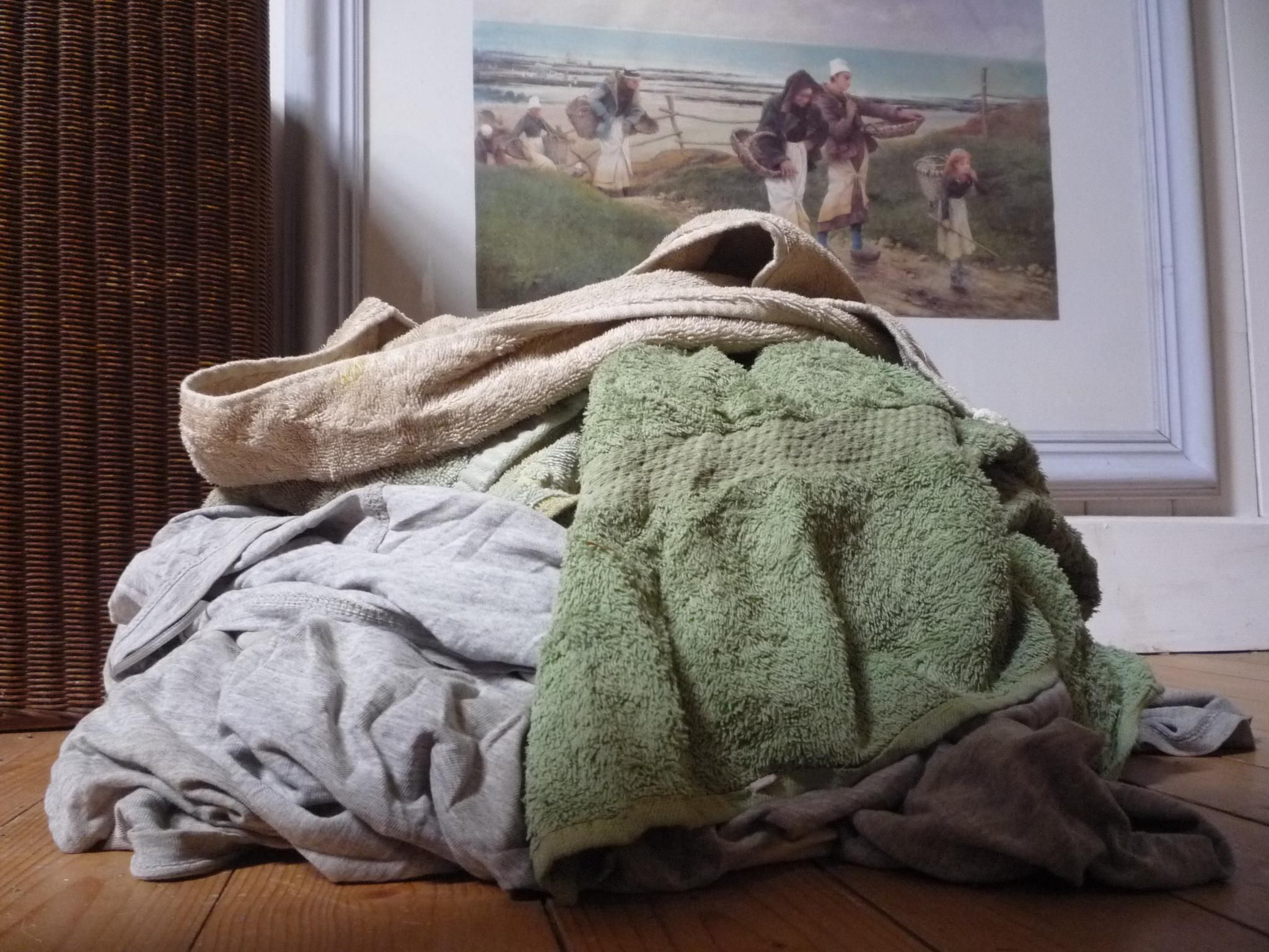 Make a Spin Dryer From a Discarded Washing Machine Drum, an Abandoned ...