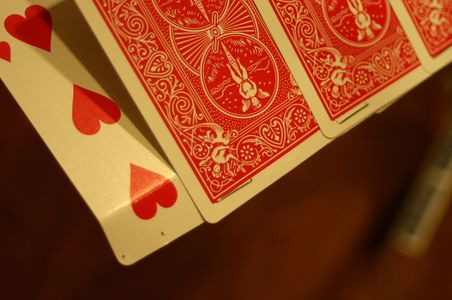 Party Top-hat Made of Playing Cards : 10 Steps - Instructables