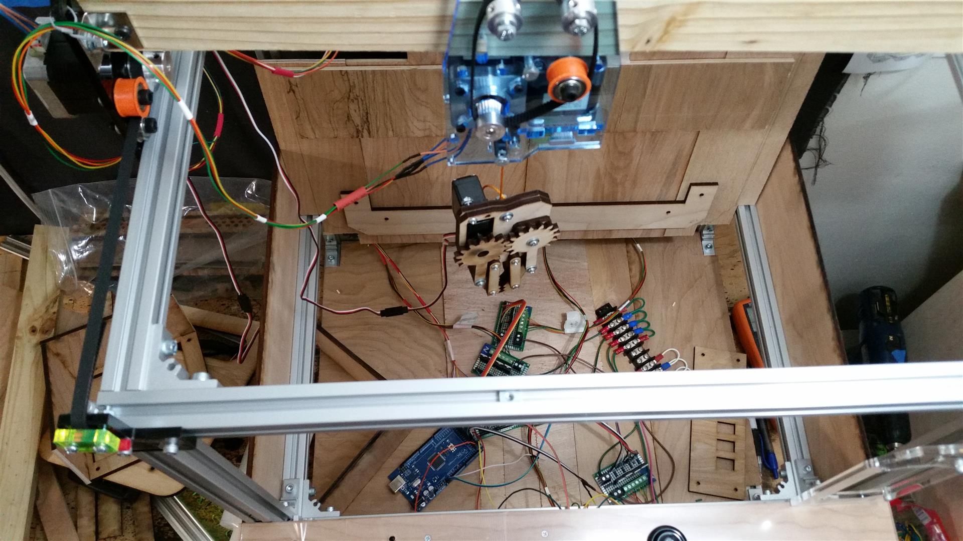 Arduino Claw Machine : 12 Steps (with Pictures) - Instructables