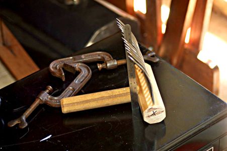 Wool Hackle From Wool Combs : 5 Steps (with Pictures) - Instructables