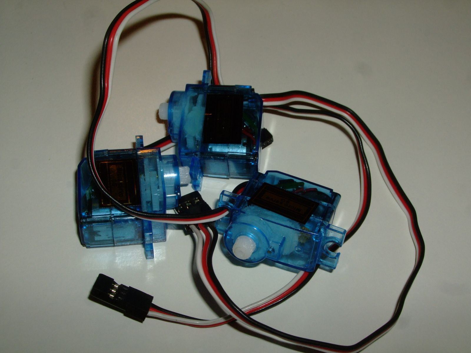 Hexapoduino: Tiny Hexapod 3D Printed, Arduino Controlled : 8 Steps (with Pictures) - Instructables