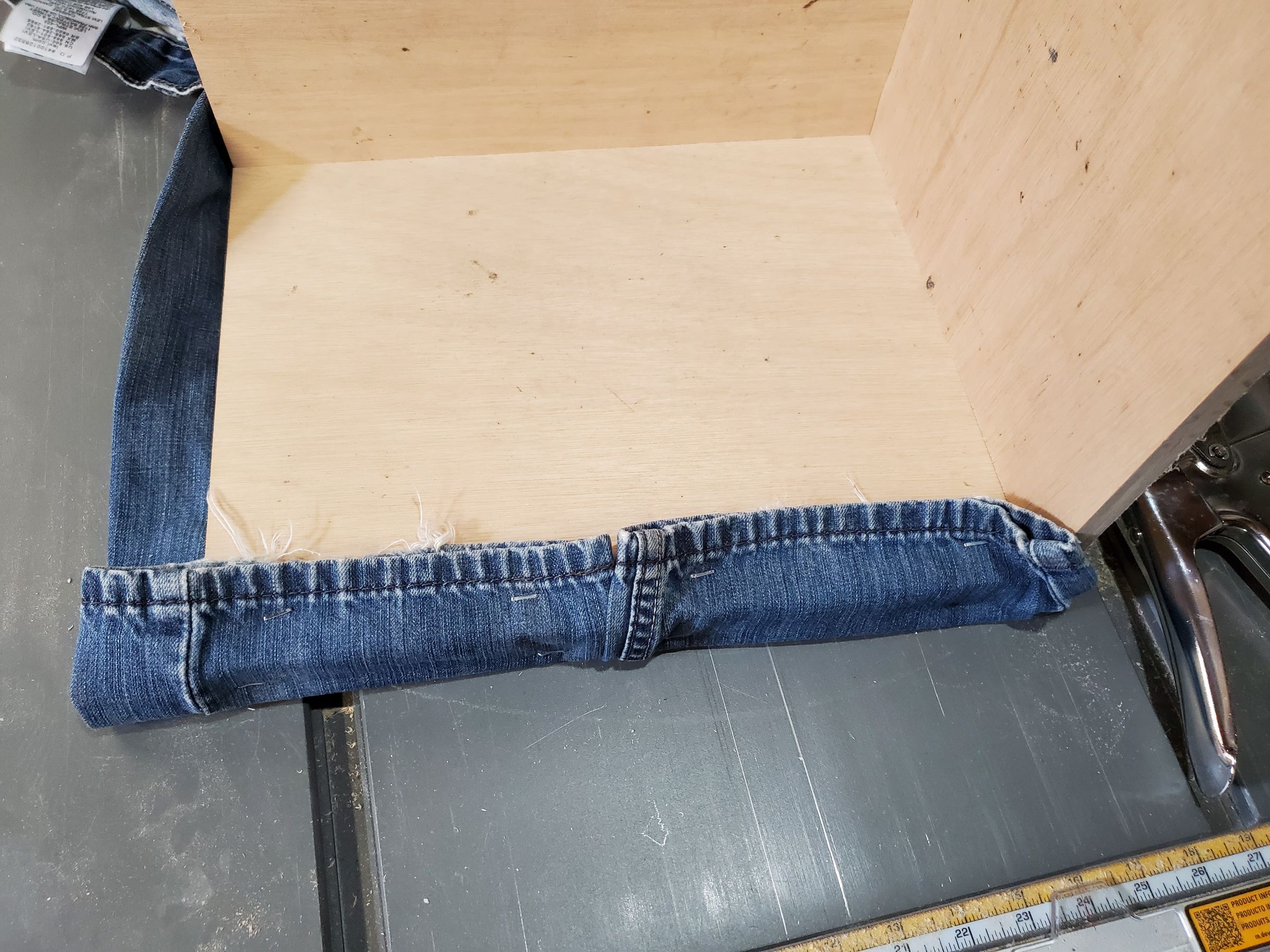 Folded Clothes Hidden Compartment : 6 Steps (with Pictures) - Instructables