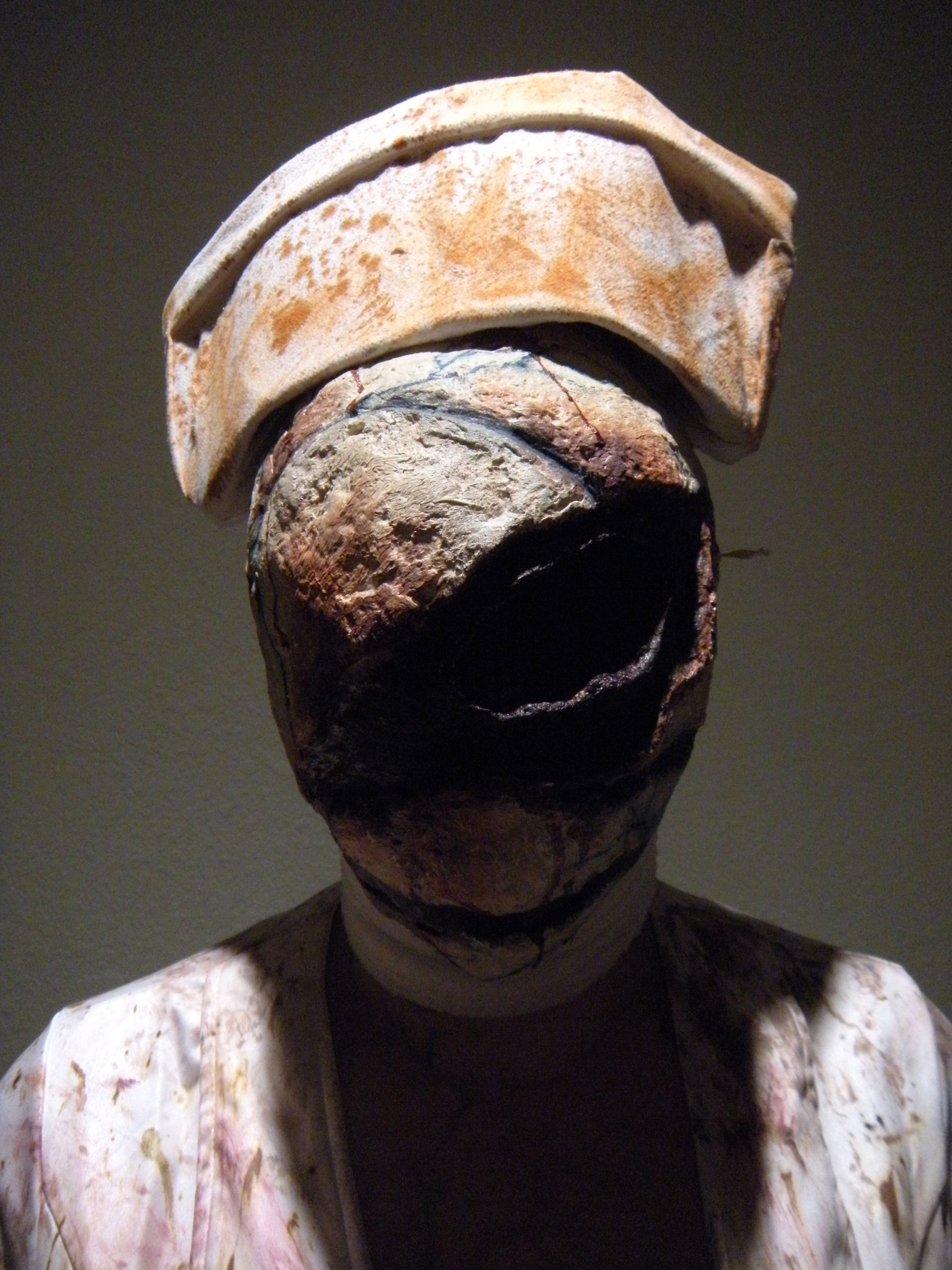 Silent Hill Bubblehead Nurse Mask : 8 Steps (with Pictures) - Instructables