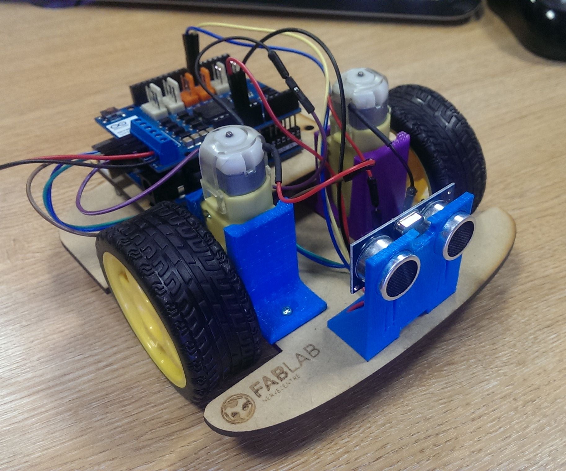 Arduino Wall Avoiding Robot 9 Steps With Pictures Instructables