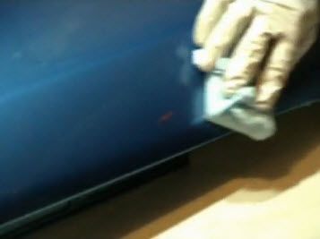 How to Touch Up a Deep Paint Scratch in Your Car. : 4 Steps - Instructables