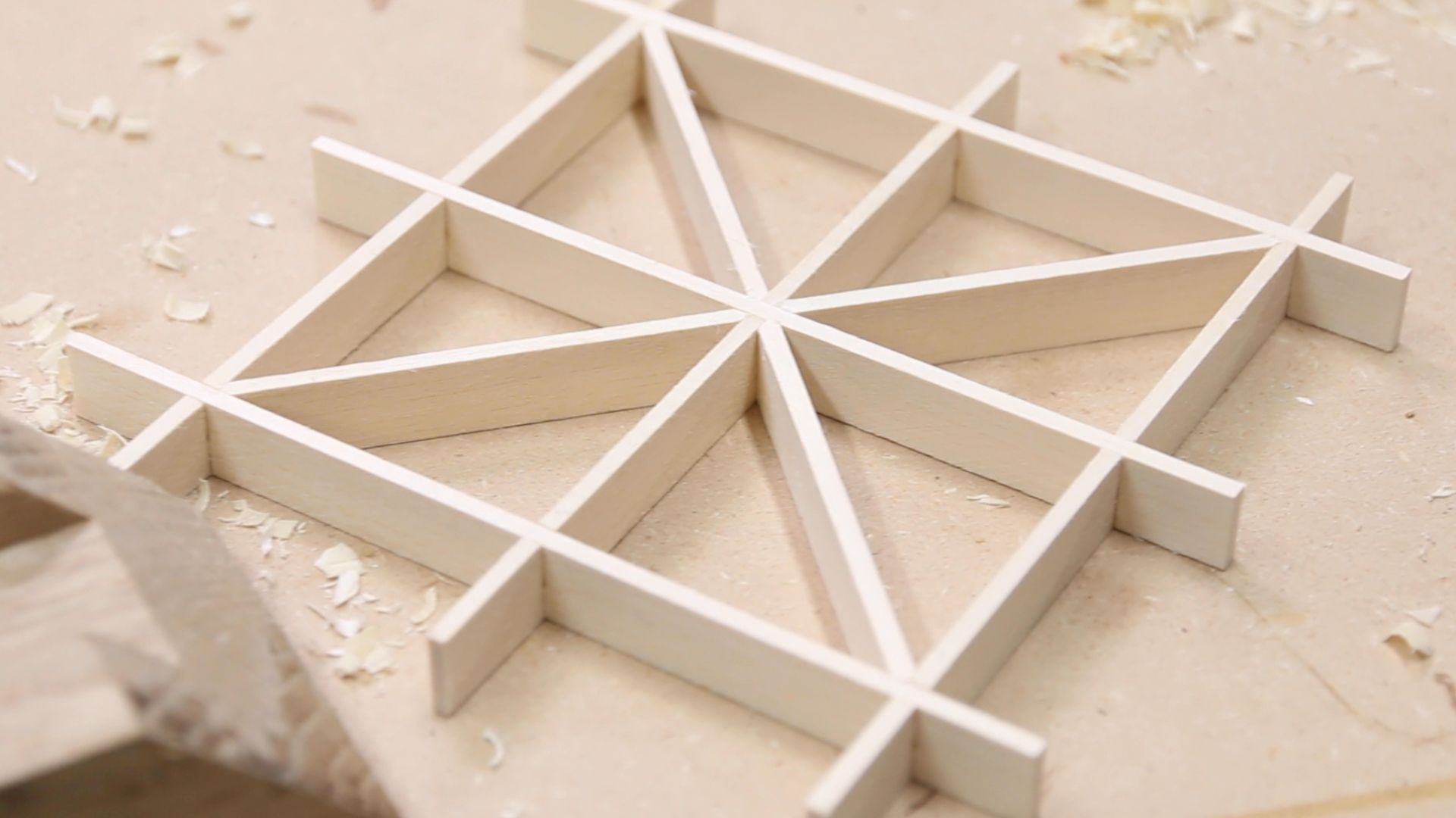 DIY Kumiko Woodworking: Asanoha Pattern : 6 Steps - Instructables