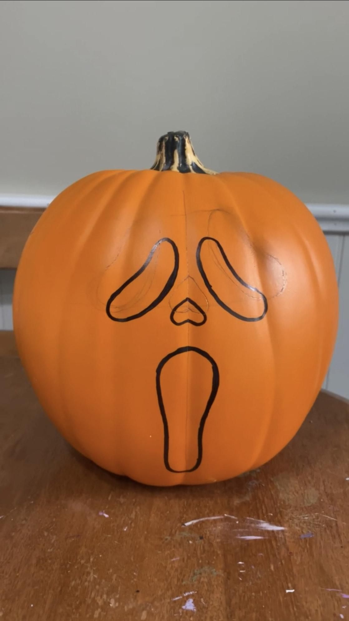 Ghostface Pumpkin : 4 Steps (with Pictures) - Instructables