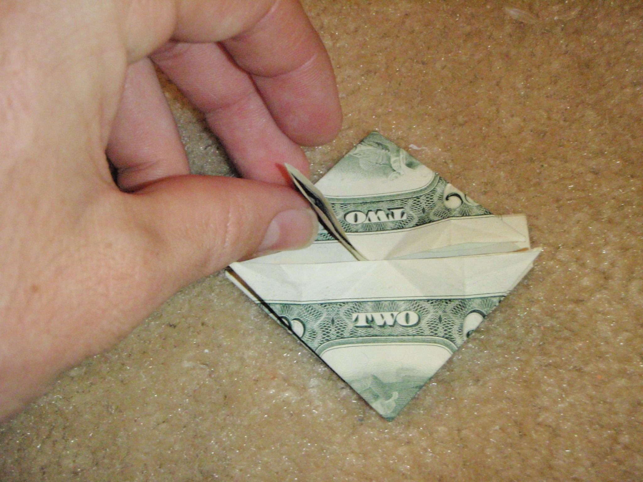 Dollar Bill Origami Heart : 8 Steps (with Pictures) - Instructables