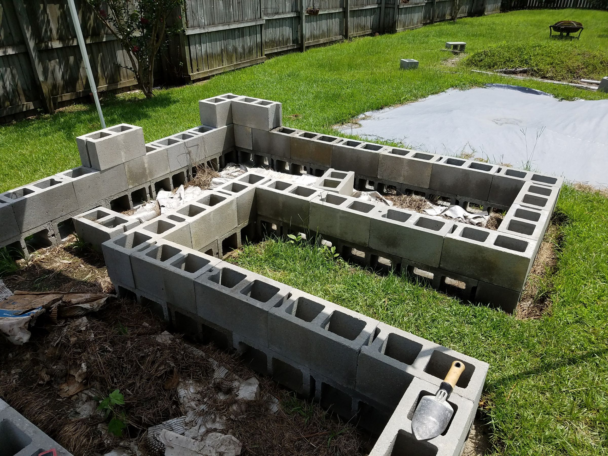 Build a Concrete Block Garden for Food and Memories : 10 Steps (with ...