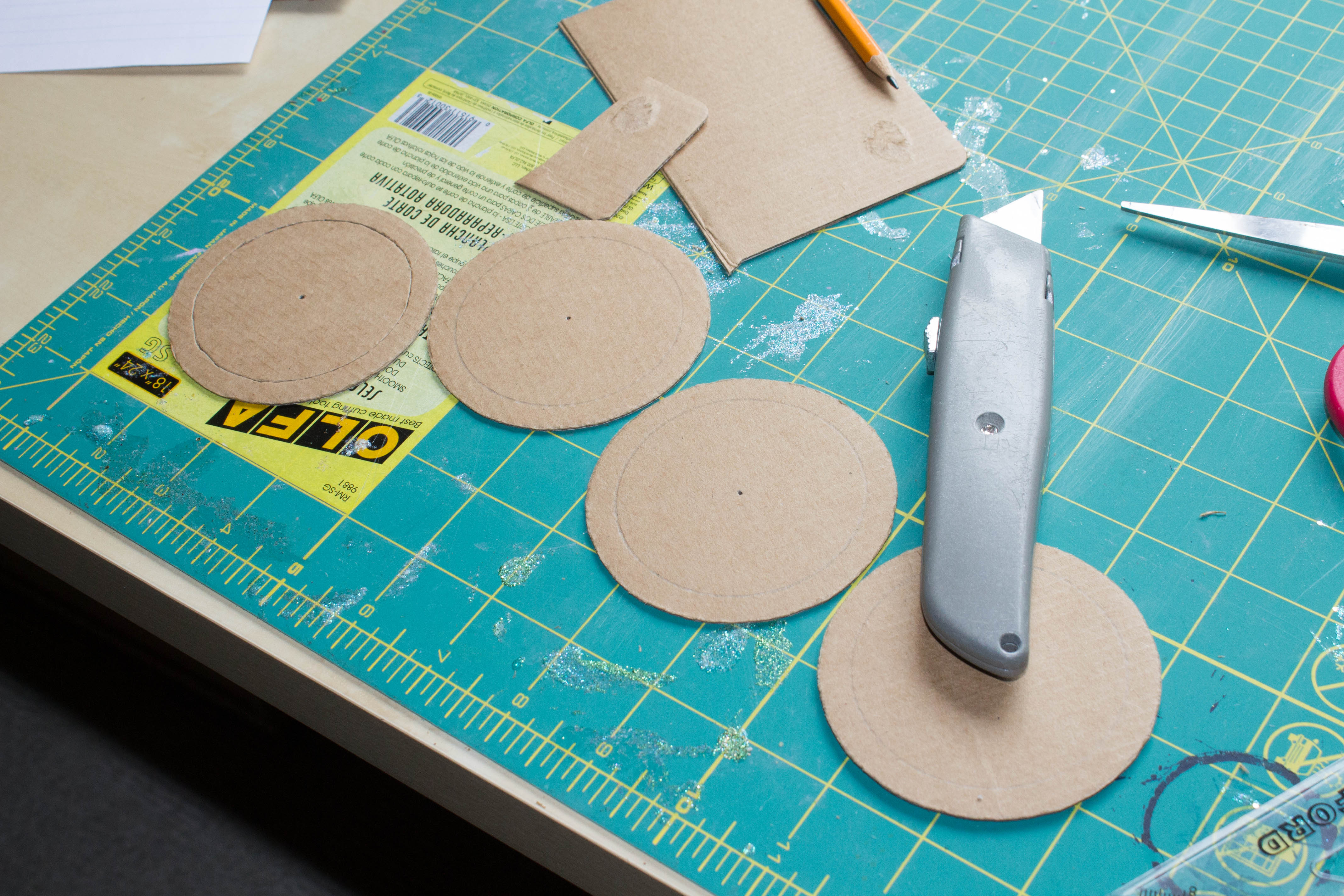 Cardboard Cryptex Safe! : 9 Steps (with Pictures) - Instructables