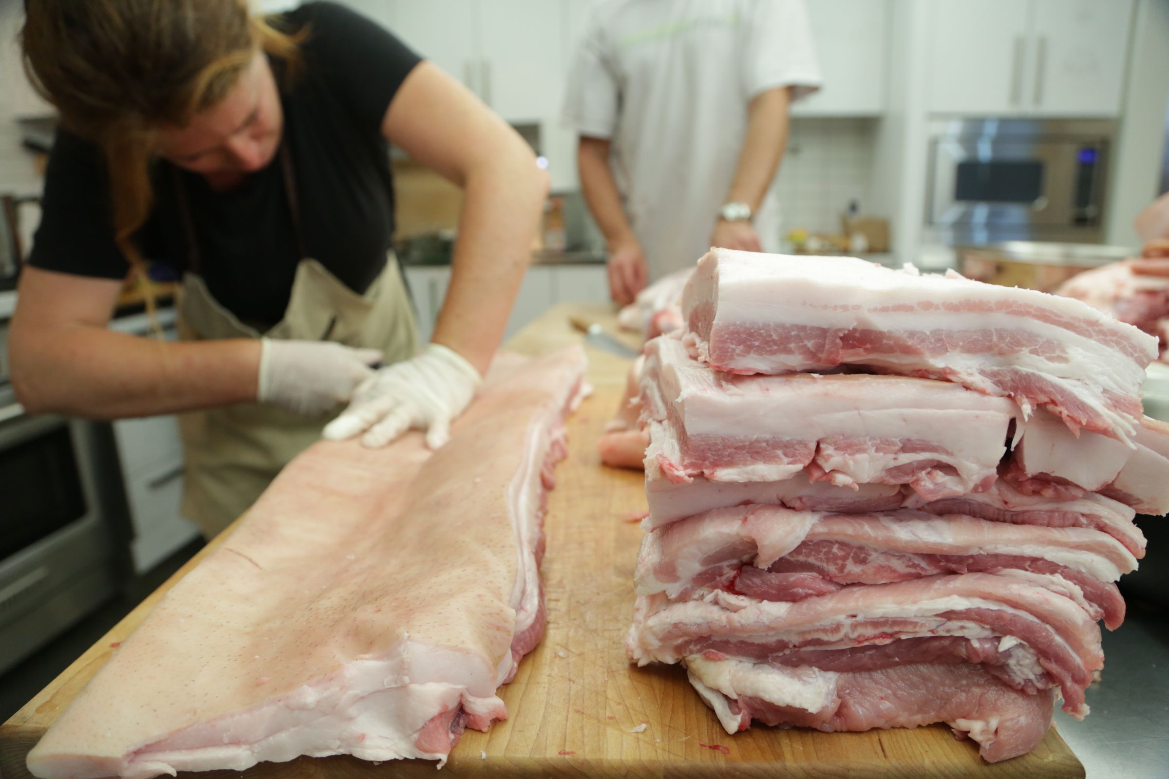 Whole Hog Butchering: Breaking Down a Mangalitsa-Red Waddle Heritage ...