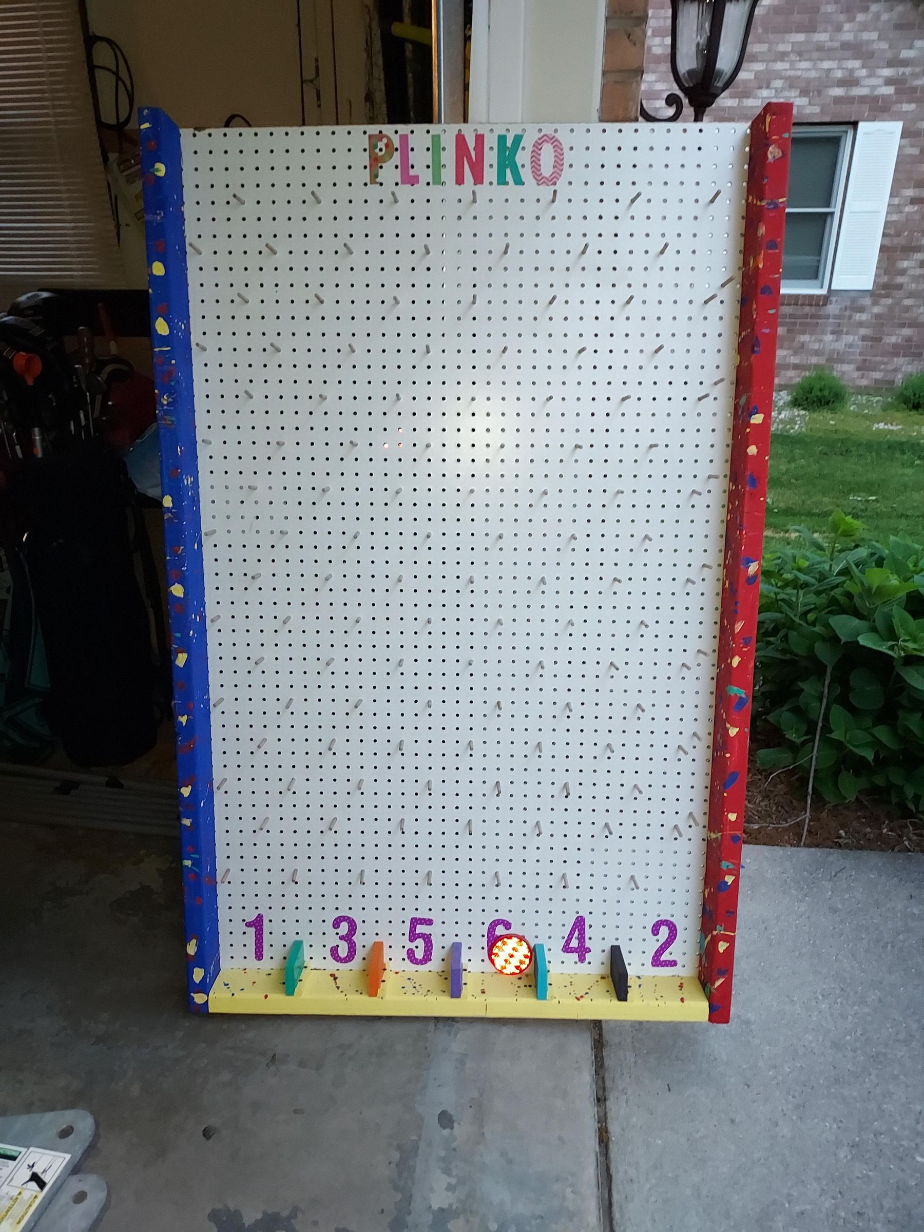 Make a "Plinko" Prize Board (or Costume!) : 7 Steps (with Pictures ...