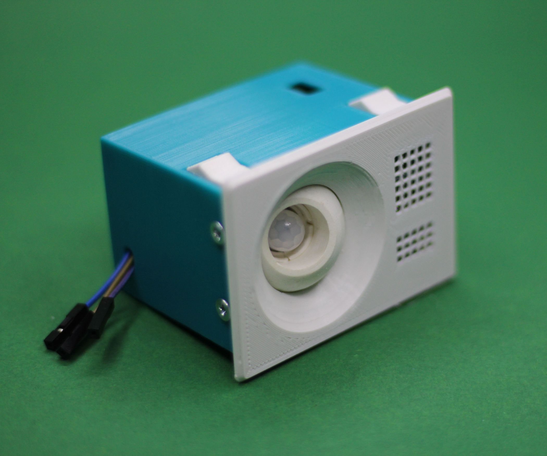 DIY: Ceiling Mounted Mini Sensor Box With Focusable Motion Sensor : 4 ...