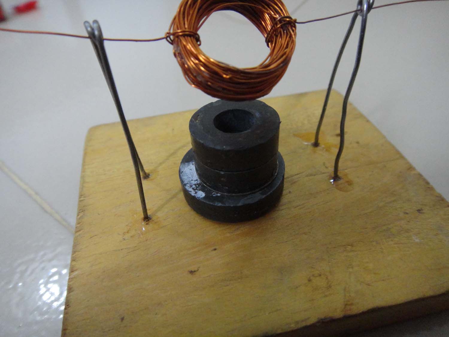 Make a Motor Very Easily : 11 Steps (with Pictures) - Instructables