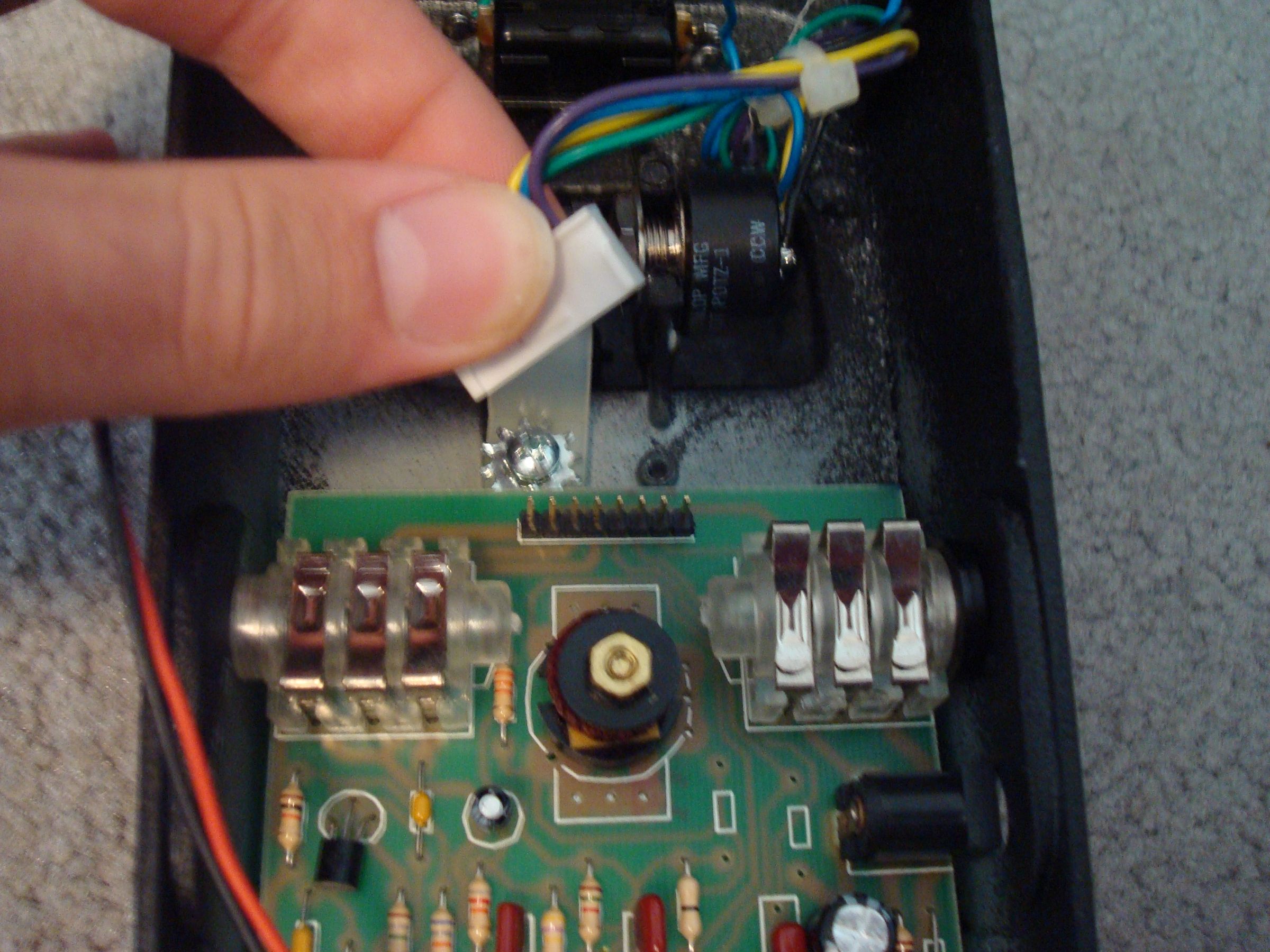 Modify Your Wah Pedal : 6 Steps (with Pictures) - Instructables