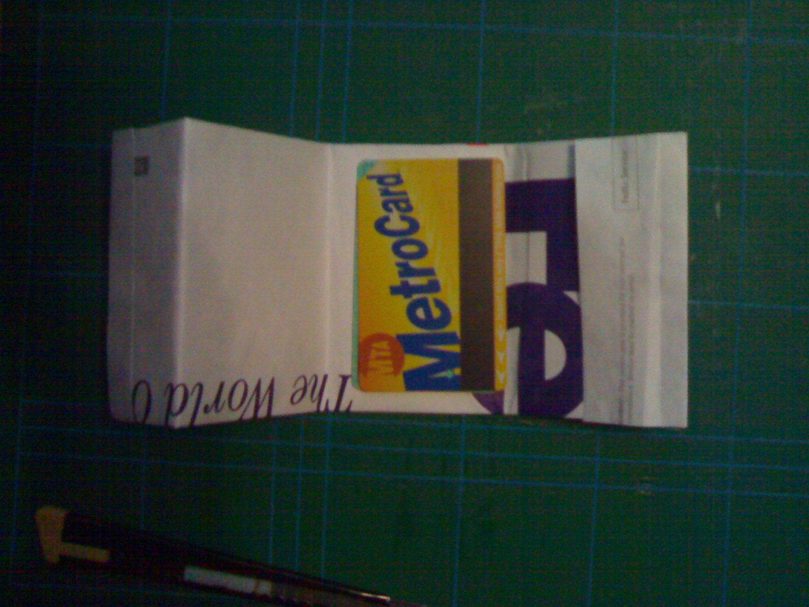 Tyvek FedEx Wallet With Change Pocket : 14 Steps - Instructables