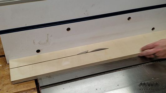 How to Make a Router Sled to Flatten Slabs : 9 Steps (with Pictures ...