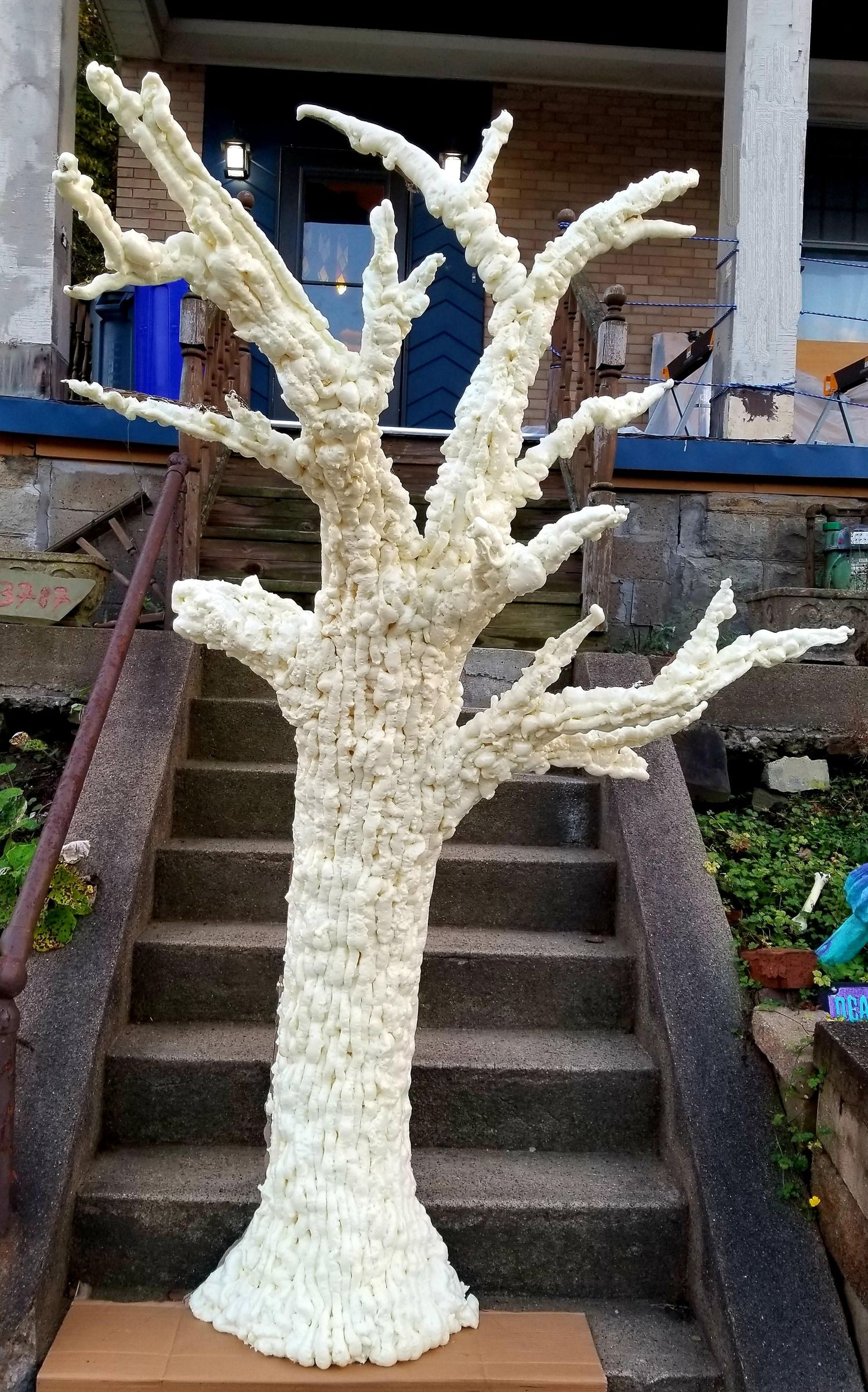 Trick-or-Treat Tree : 6 Steps (with Pictures) - Instructables
