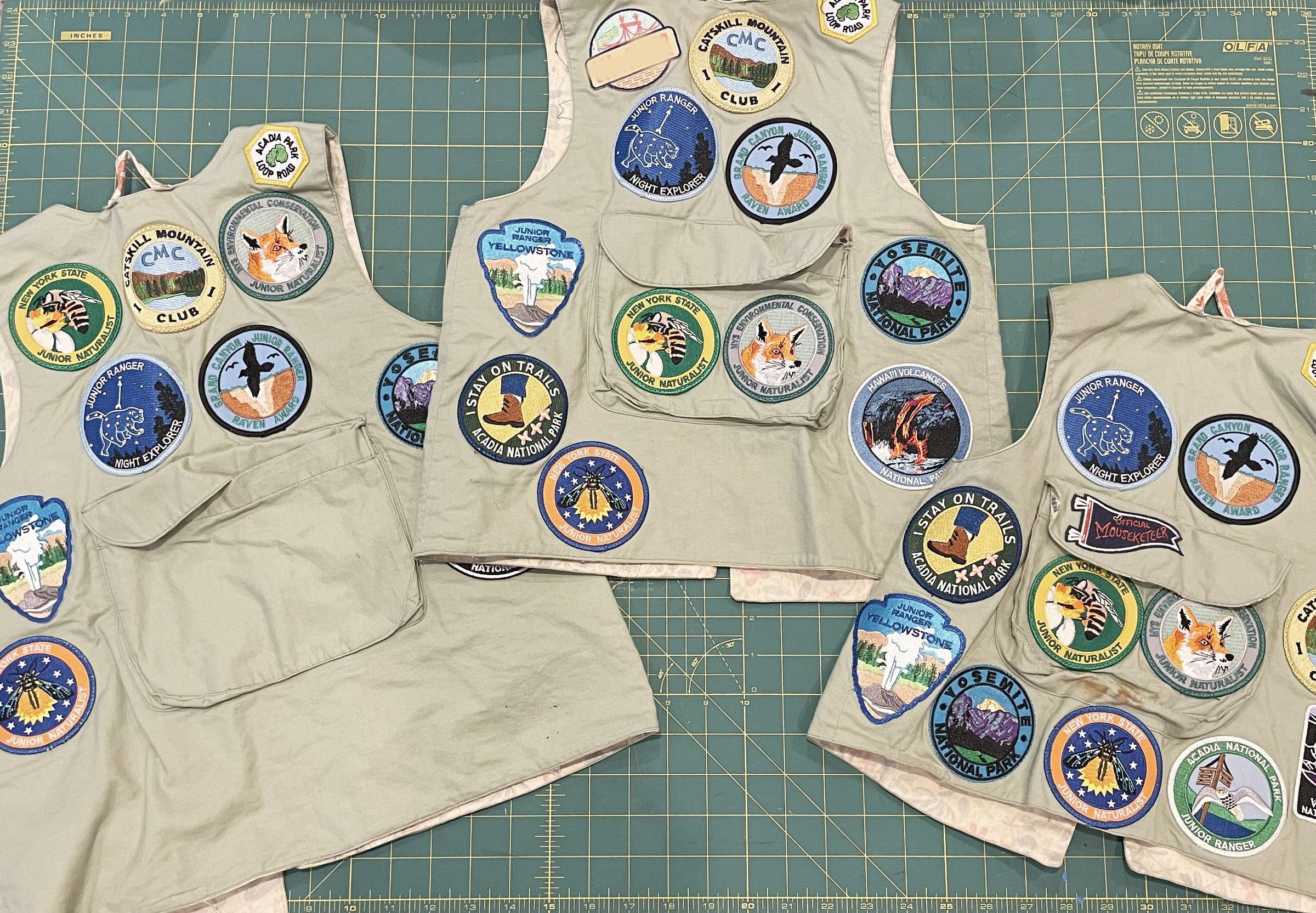 Kids Junior Ranger Explorer Vest : 12 Steps (with Pictures) - Instructables