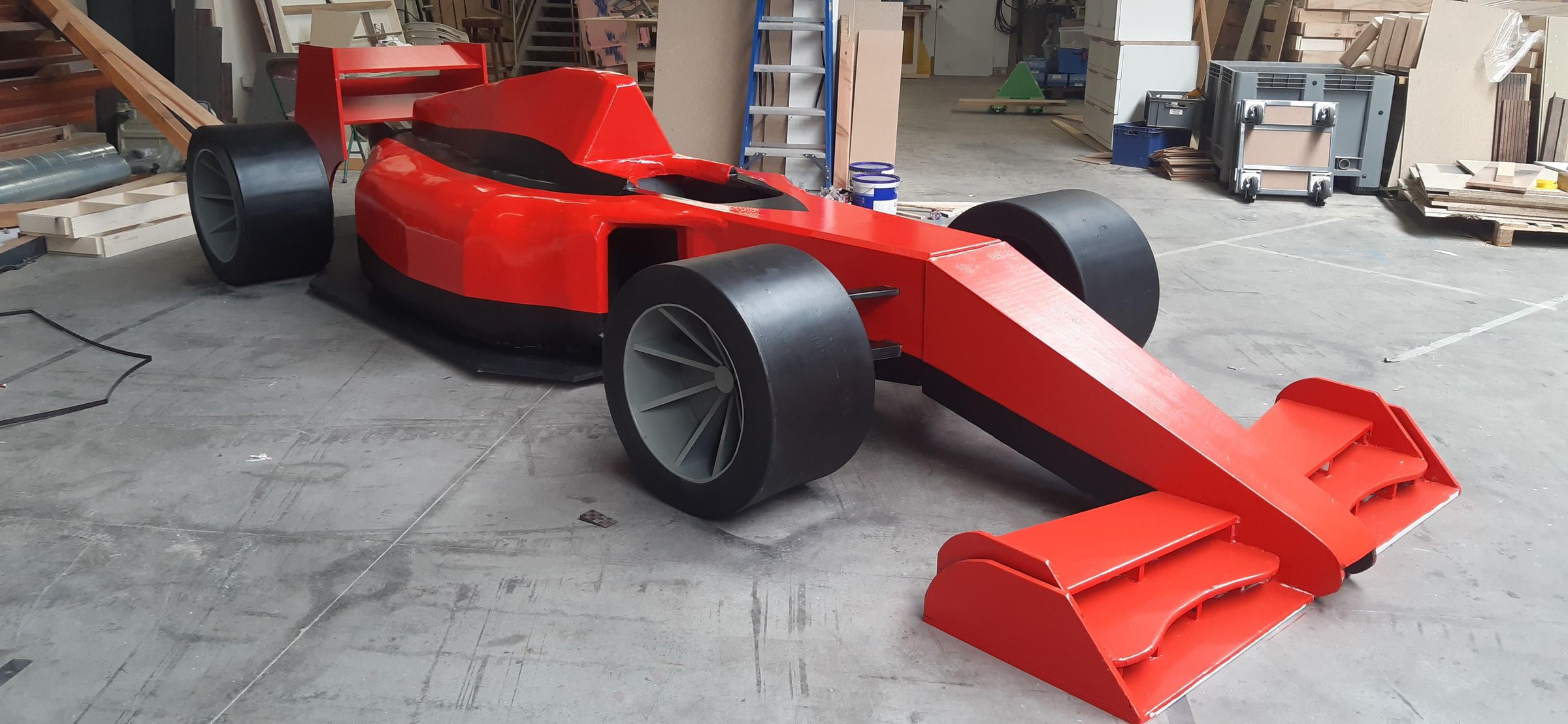 Full-size F1 Replica Car : 19 Steps (with Pictures) - Instructables