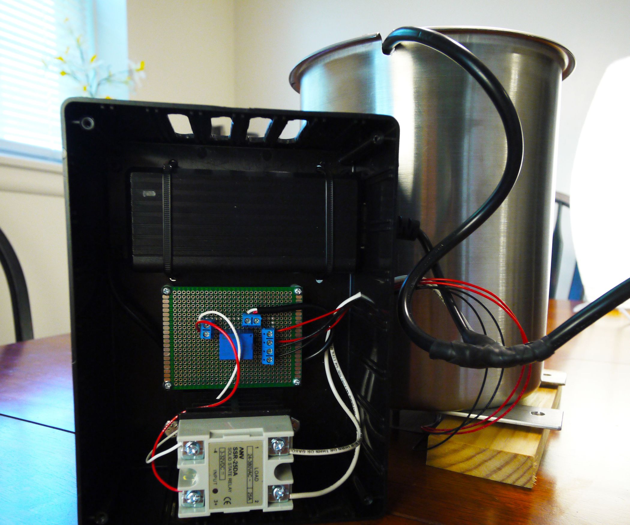 Simple Pump Controller and Circuit : 13 Steps (with Pictures ...