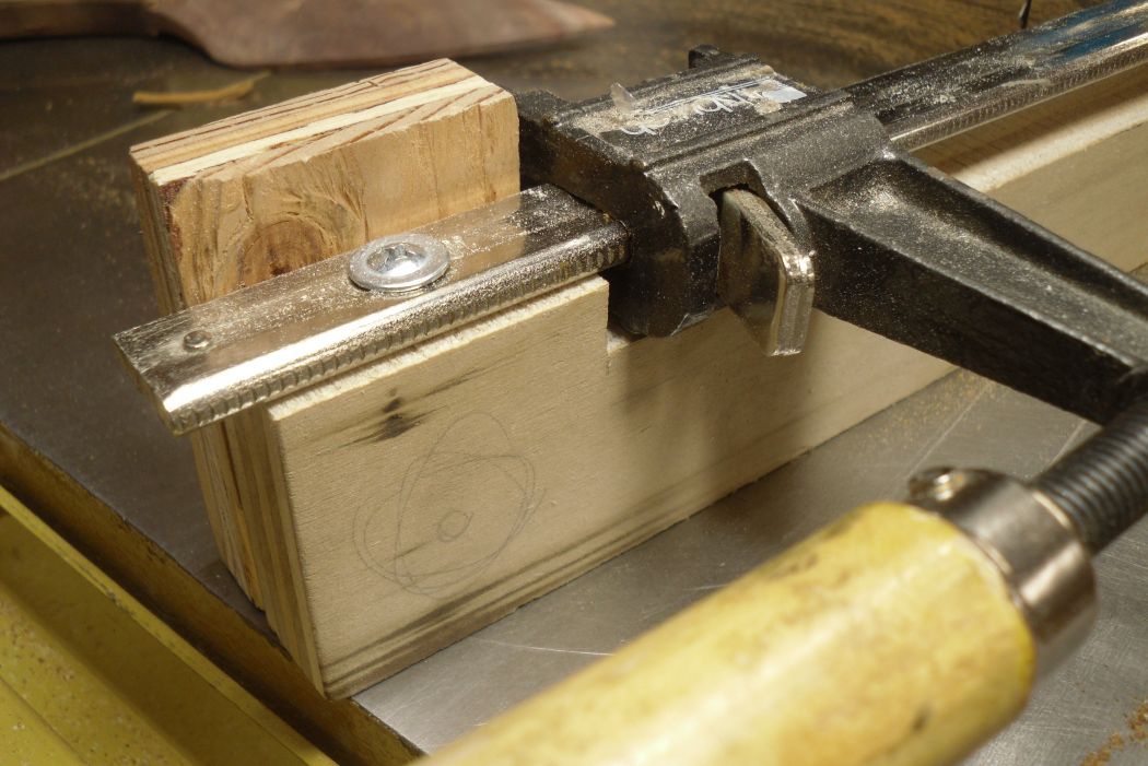 Super Simple Band Saw Log Sled : 3 Steps (with Pictures) - Instructables