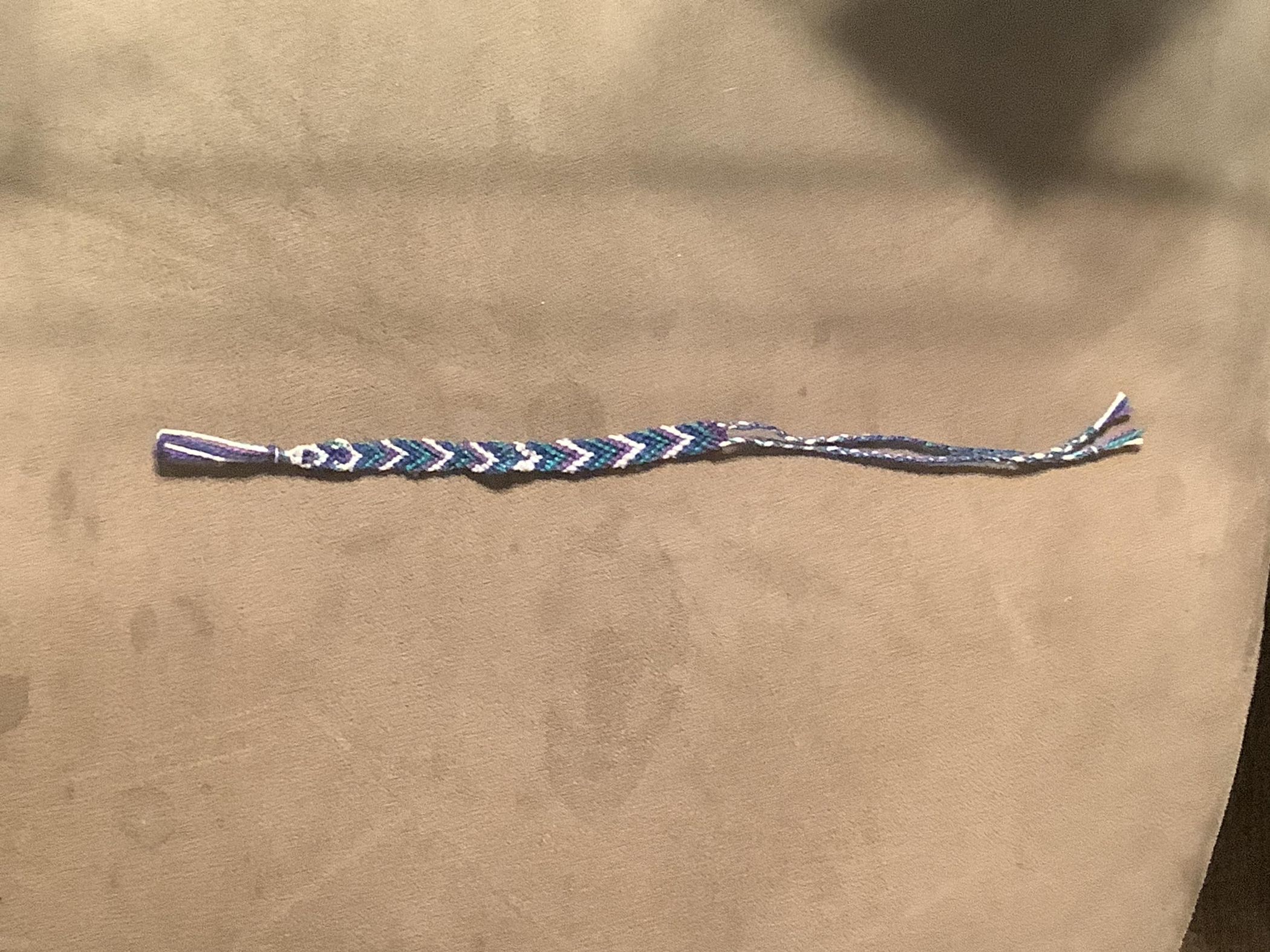 Friendship Bracelet- Chevron Pattern : 9 Steps - Instructables