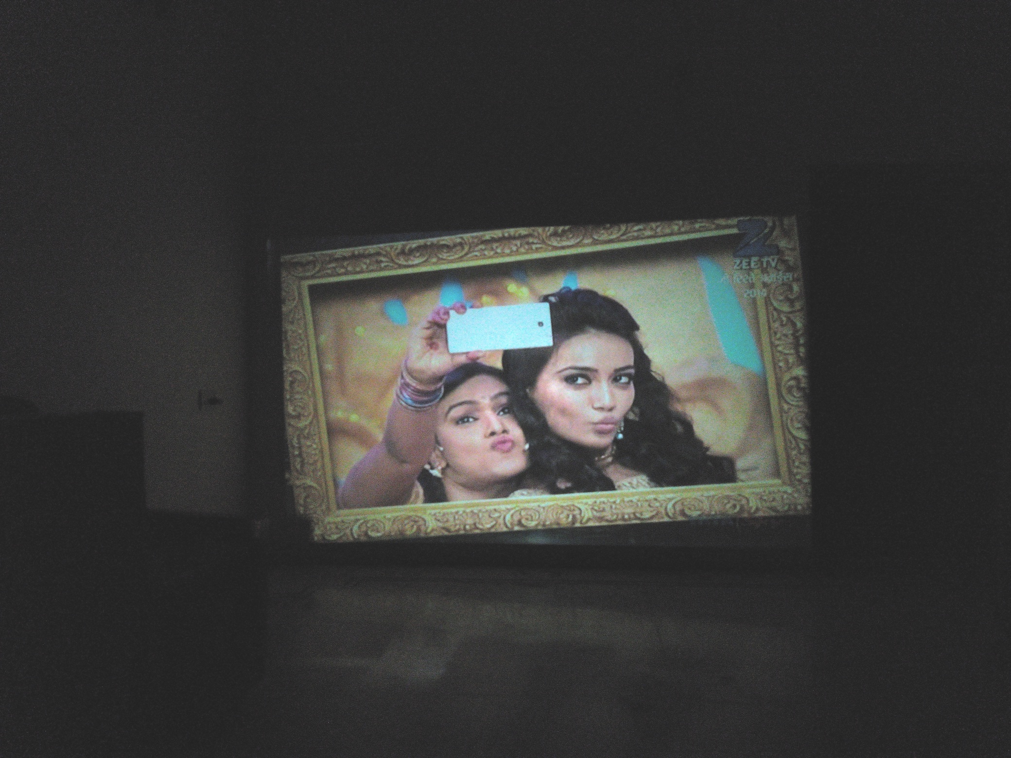 DIY LED Projector : 6 Steps (with Pictures) - Instructables