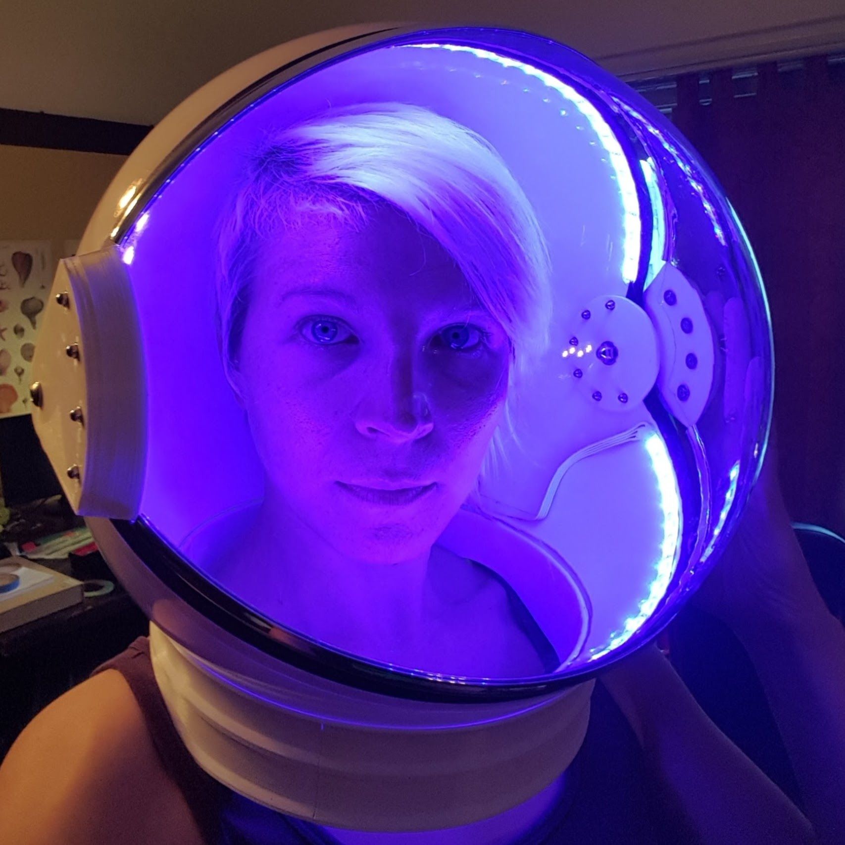 LED Space Helmet - 2019 Update : 8 Steps (with Pictures) - Instructables