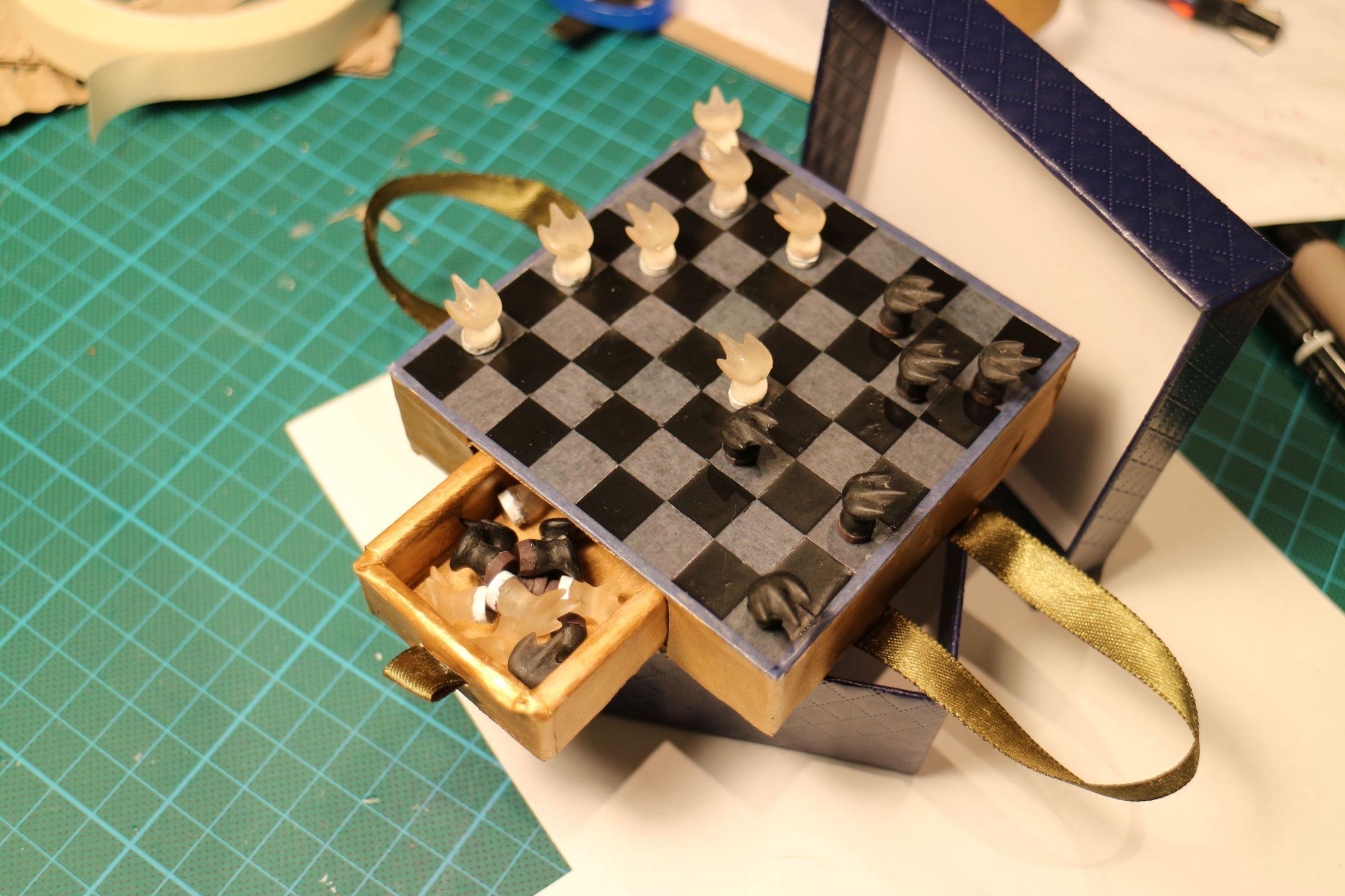 Shark Scale Inspired Portable Miniature Checkers : 10 Steps (with ...