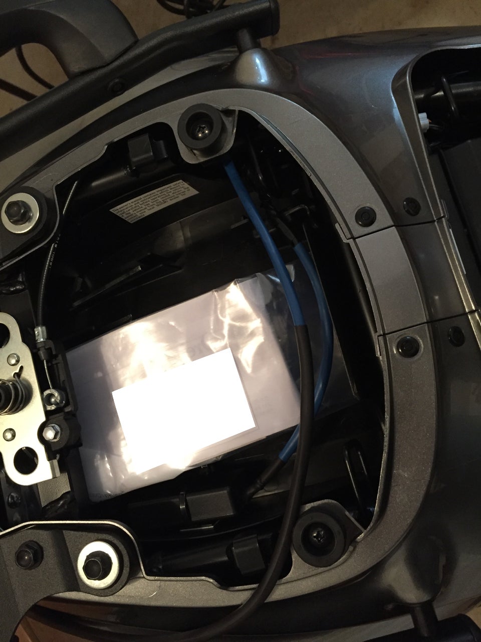 DIY Givi V56 Motorcycle Topbox Light Kit With Integrated Signals : 4 Steps (with Pictures ...