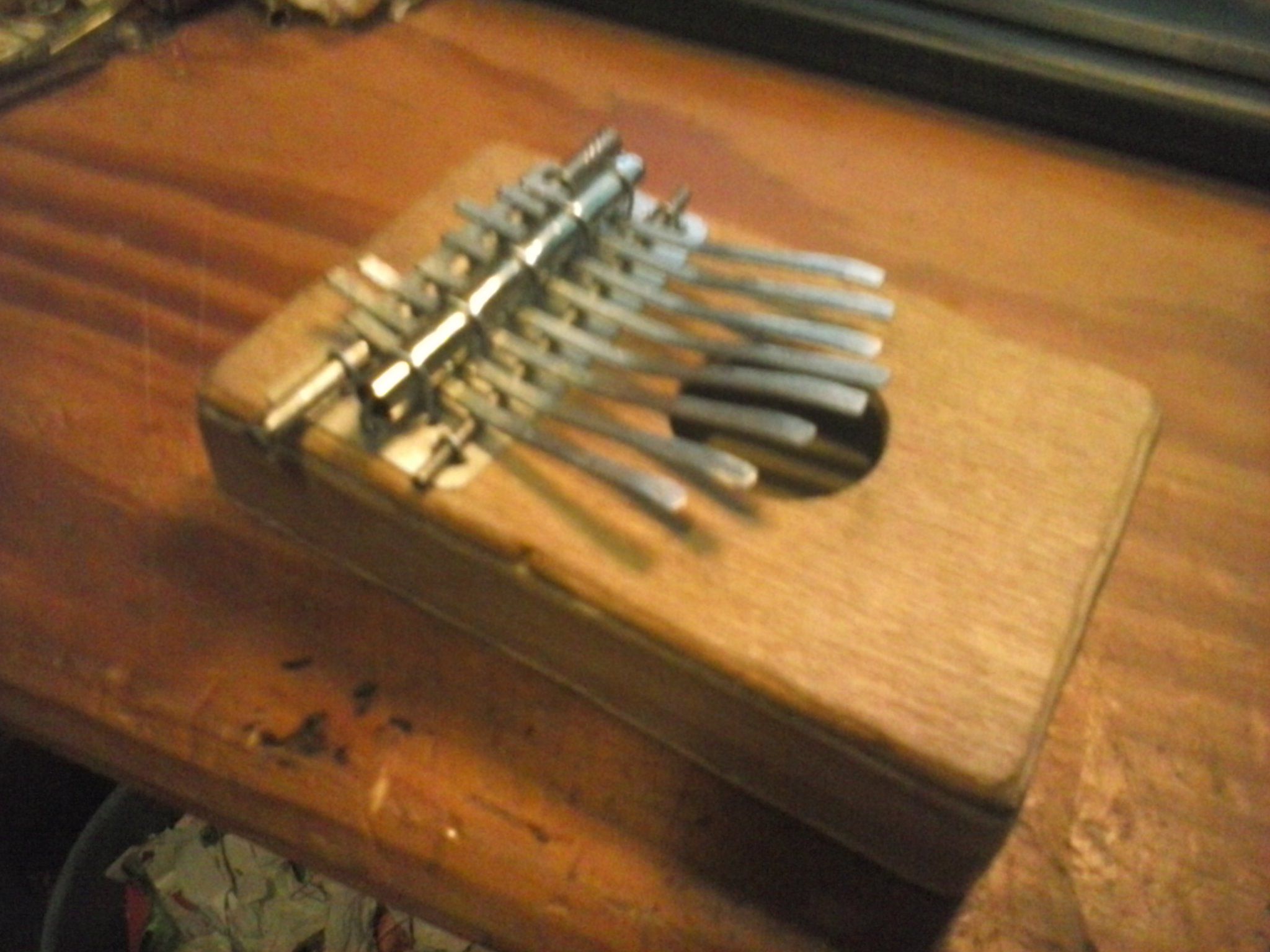 Make a Thumb Piano (Mbira) : 9 Steps (with Pictures) - Instructables